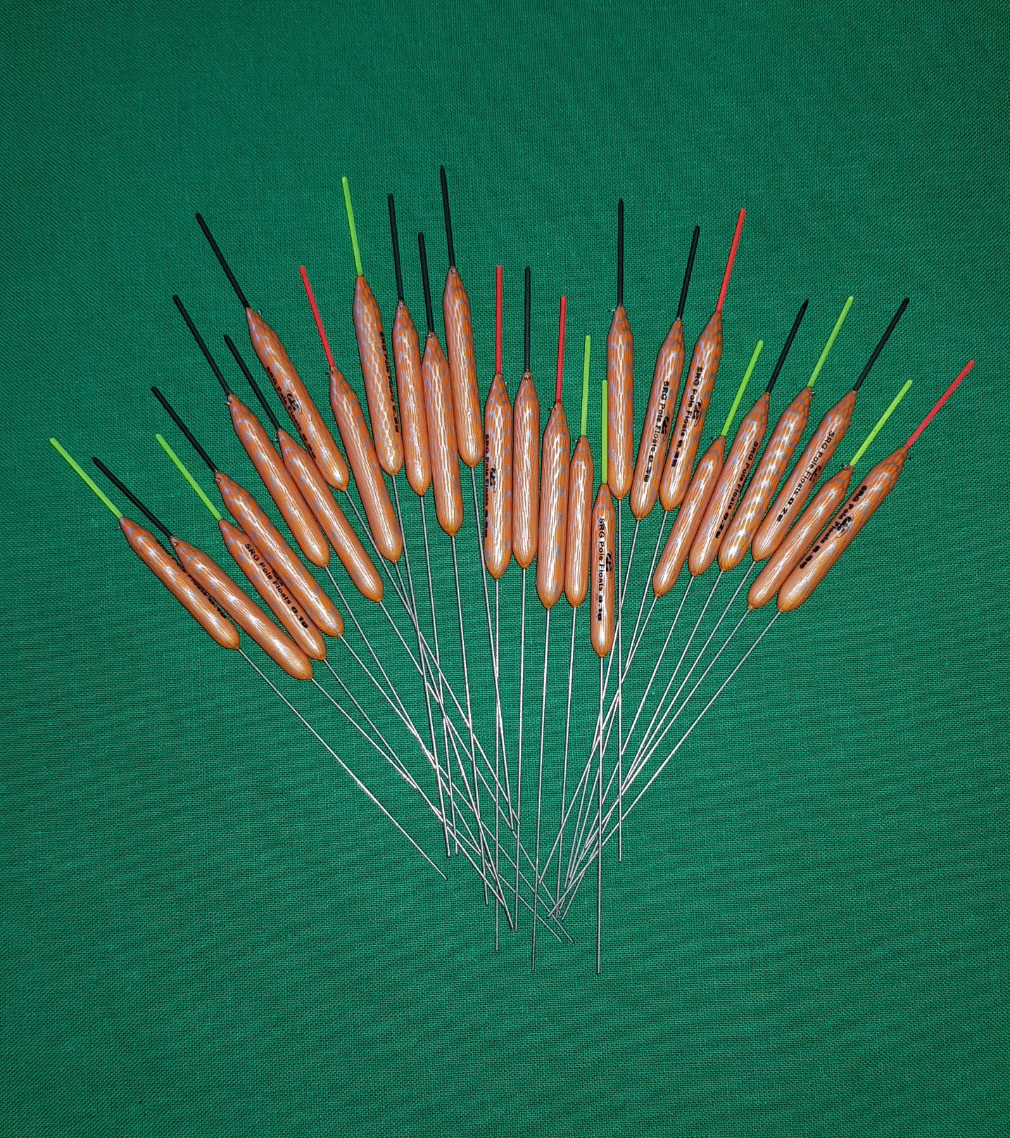 'MATCH RANGE' CLEARANCE x 26 Pole Floats (SRG008)