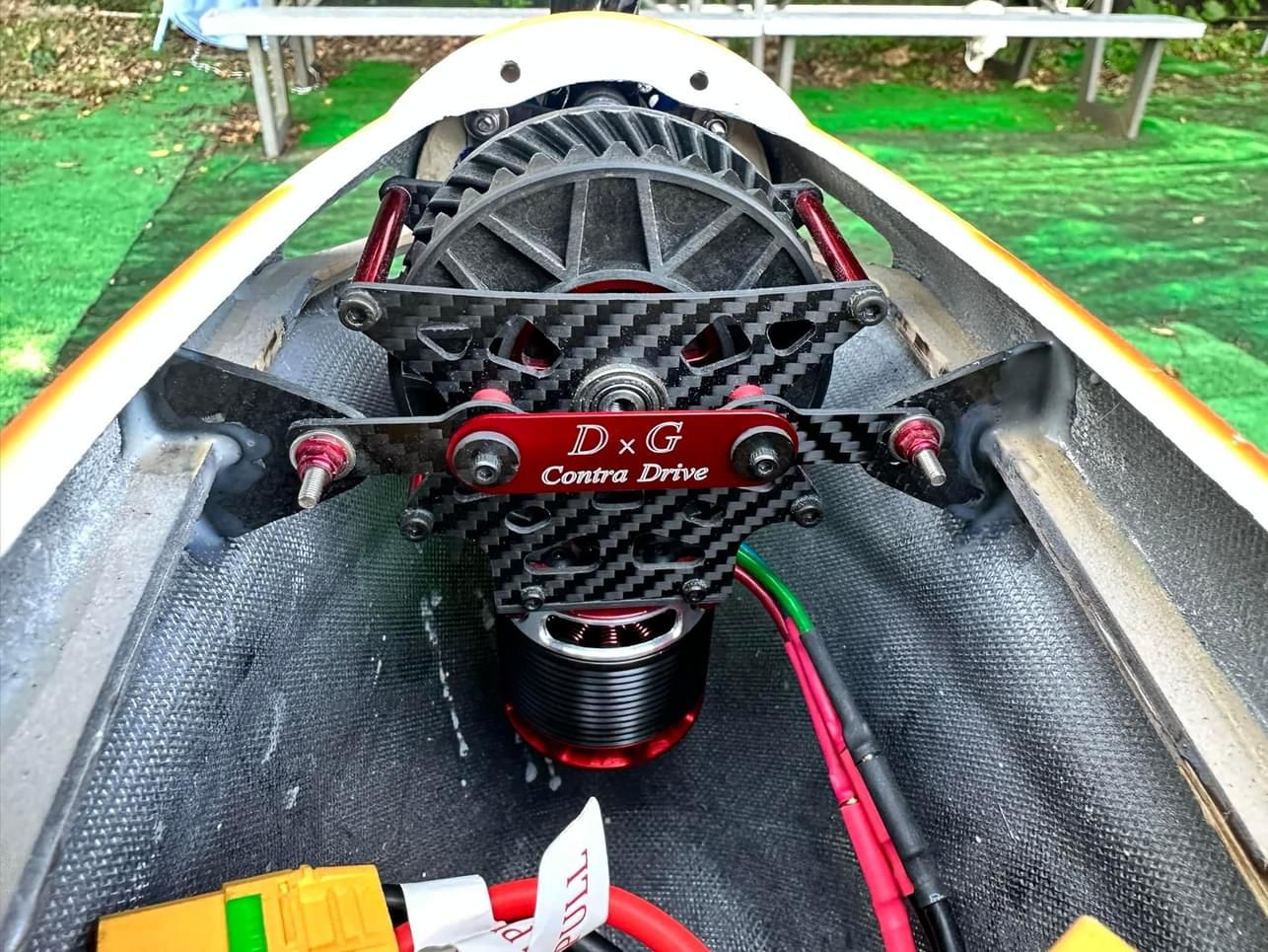 DxG Contra drive