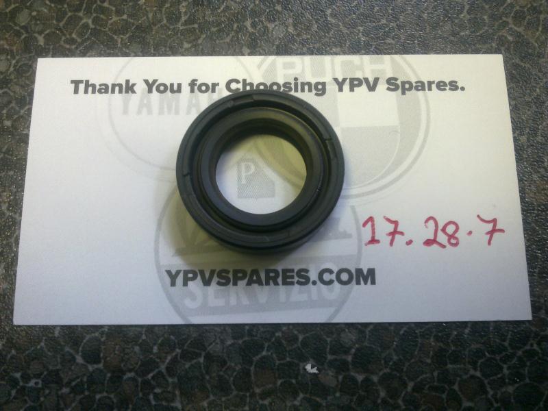 Engine/Gearbox Seal - 17/28/7