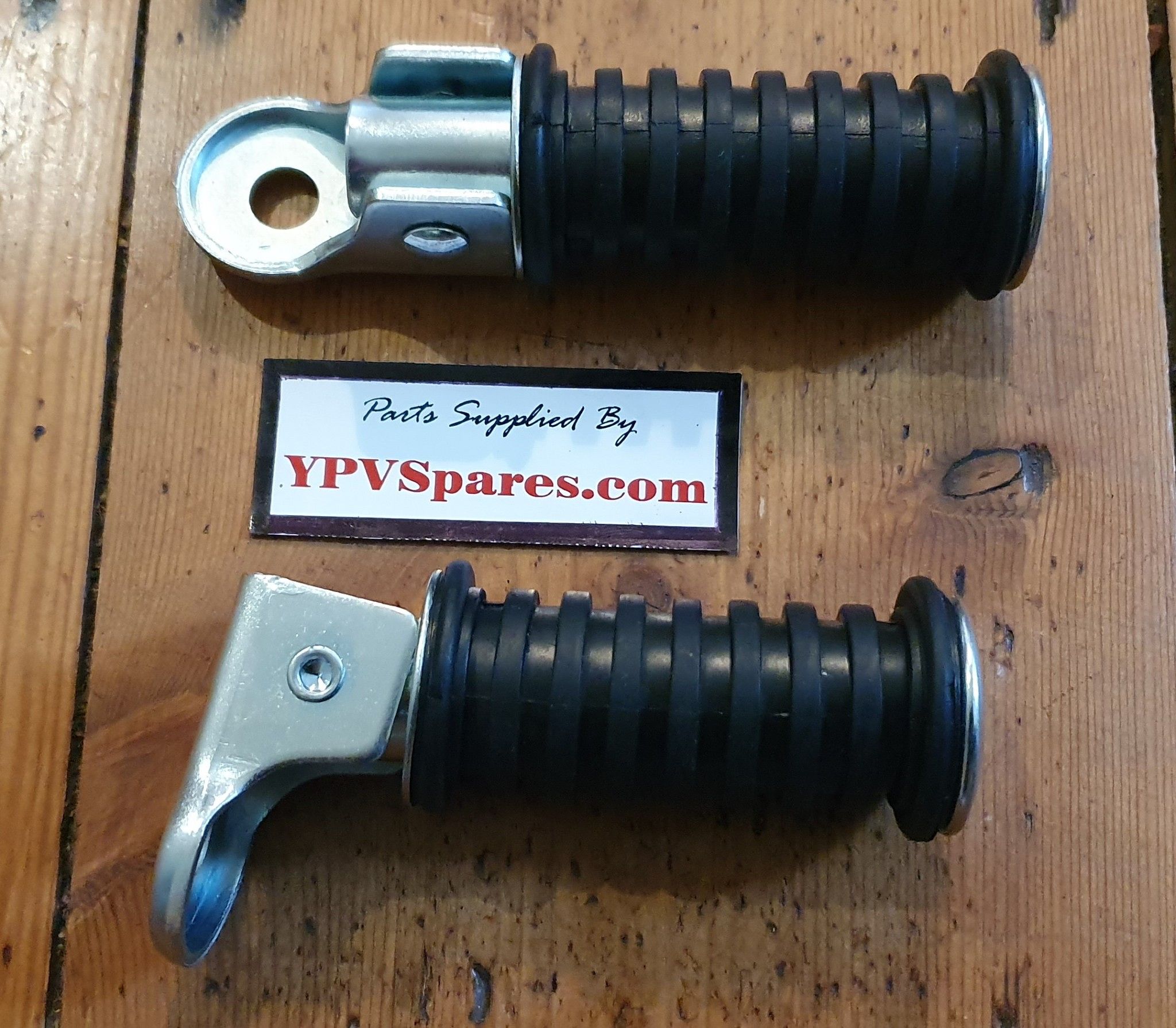 Universal foot rests