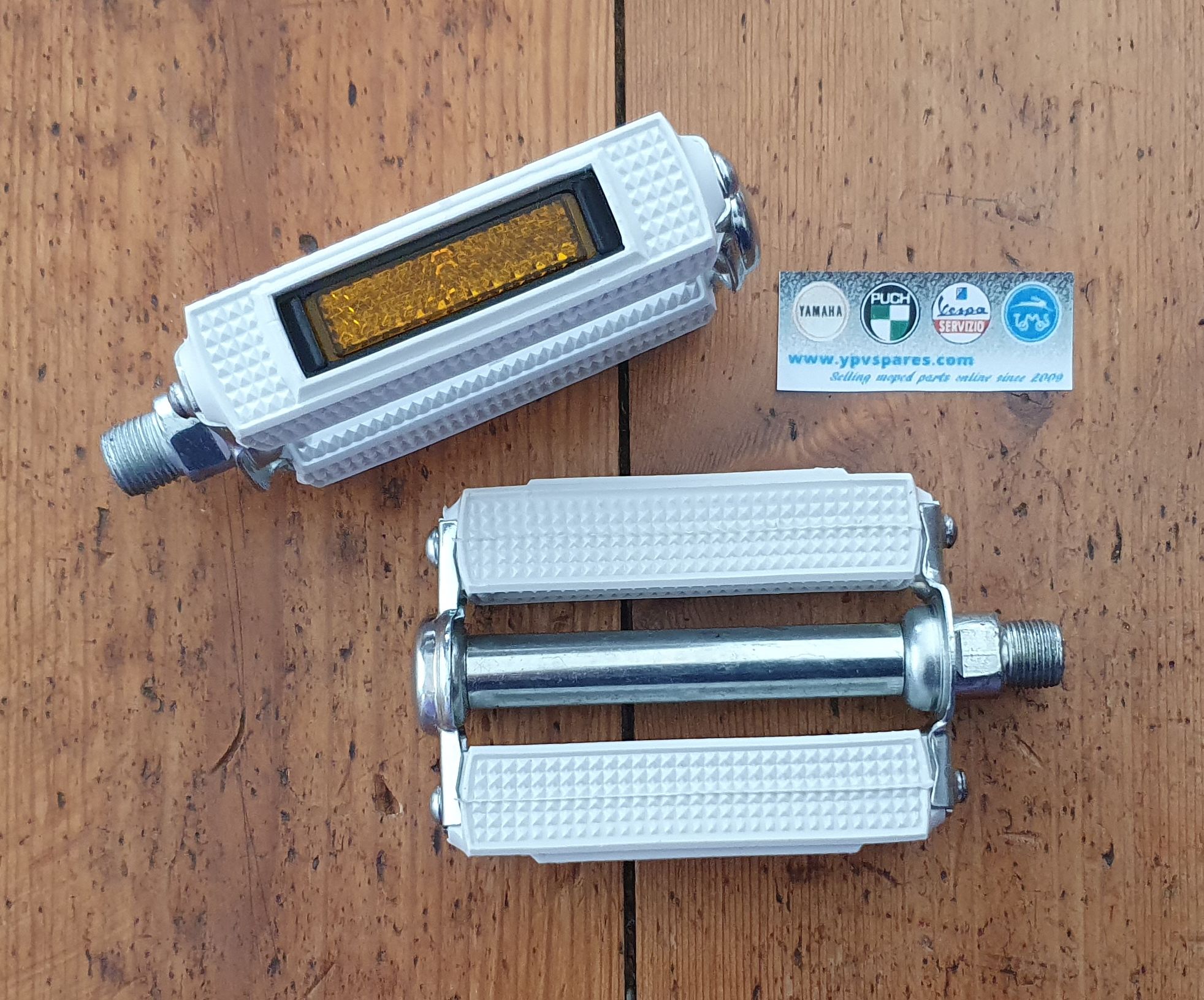 White Union block pedals