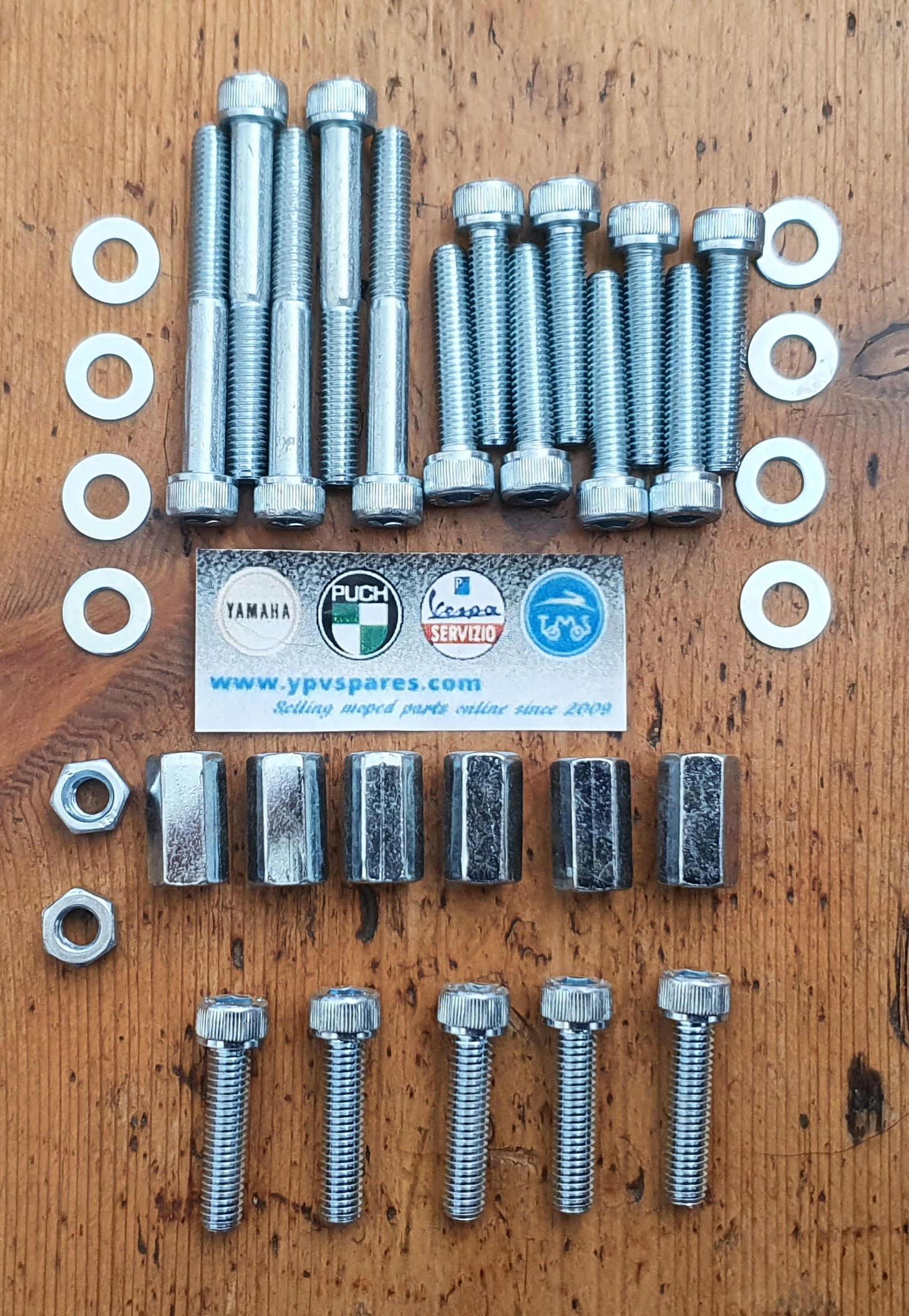 puch-maxi-kickstart-cap-screw-&-nut-set