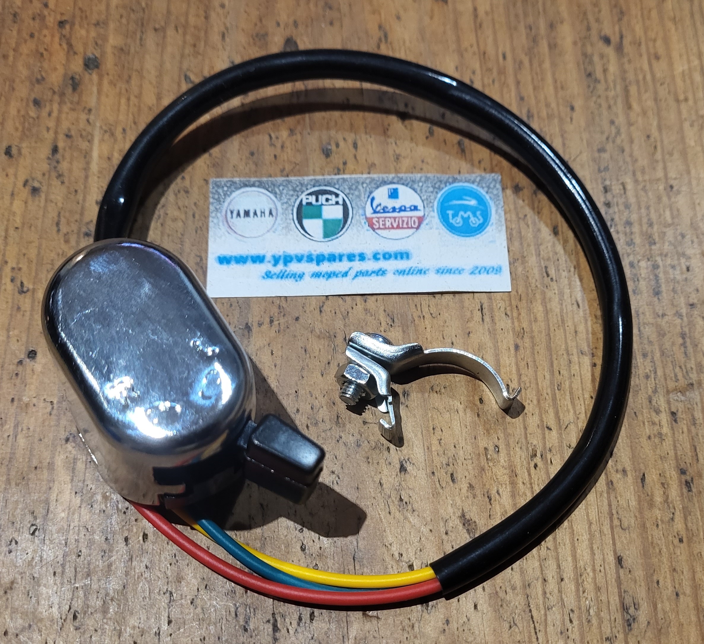 Universal indicator switch