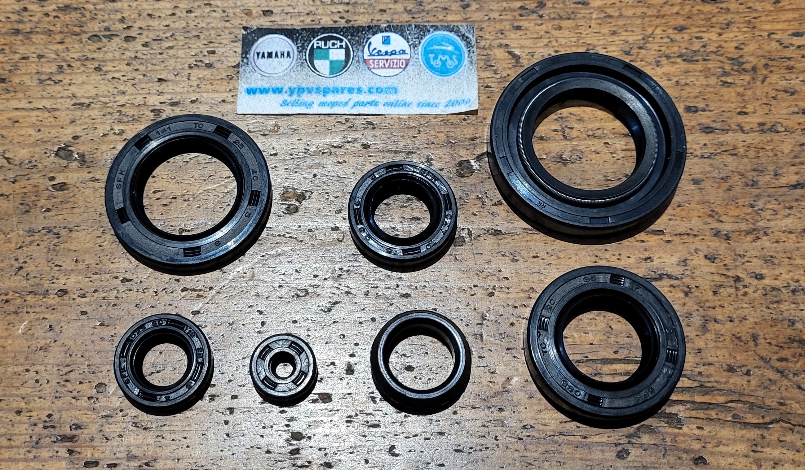 FS1E/FS1E-DX Engine seal set (with pedals)