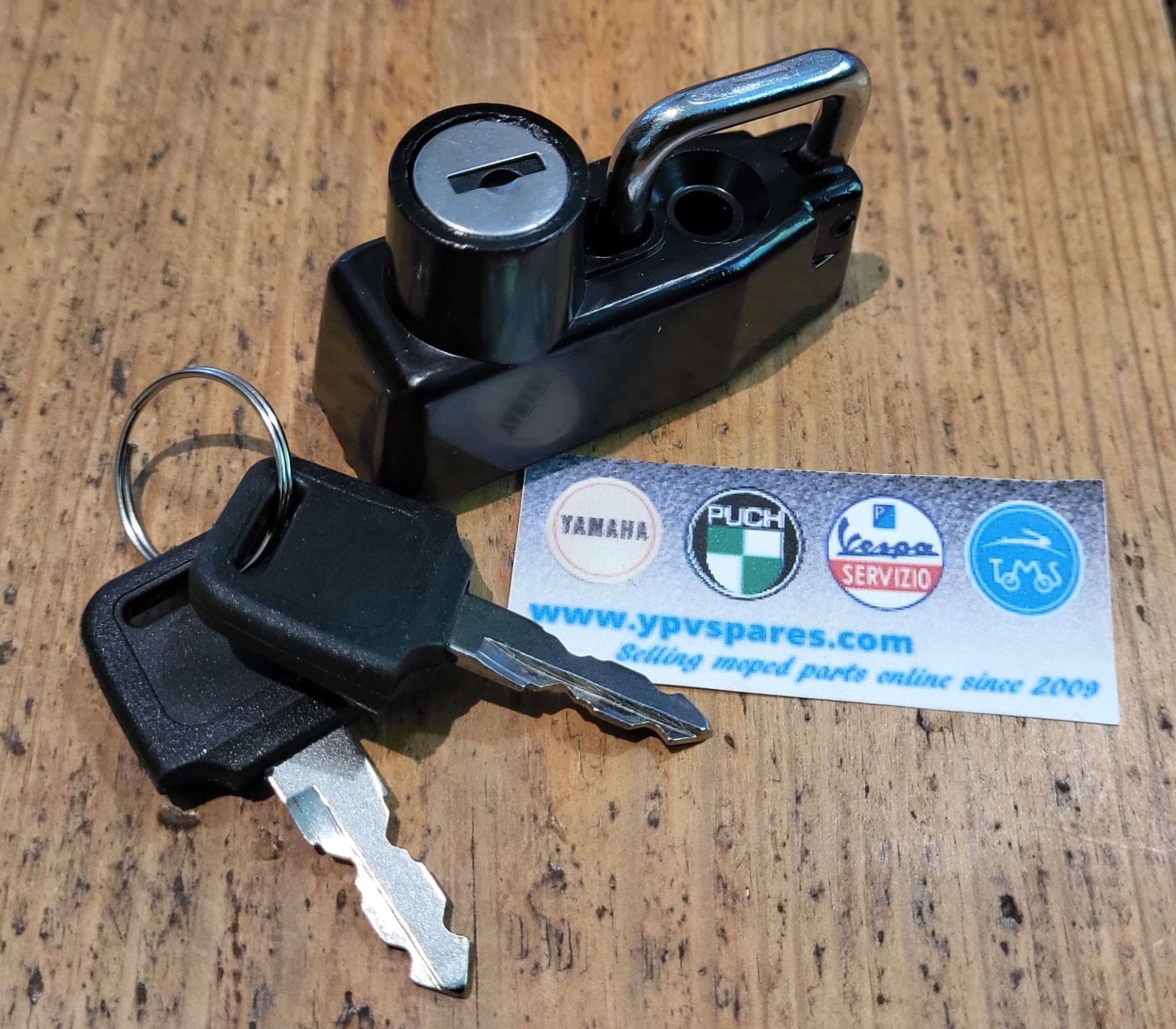 Yamaha FS1/FS1E-DX helmet lock.