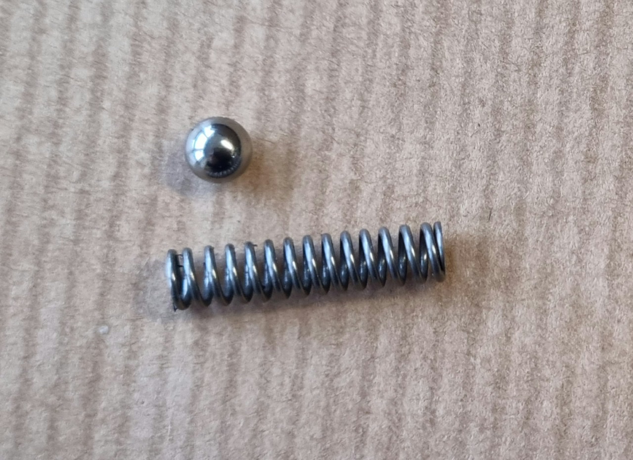 Webley Mk3 Ball and spring for tap