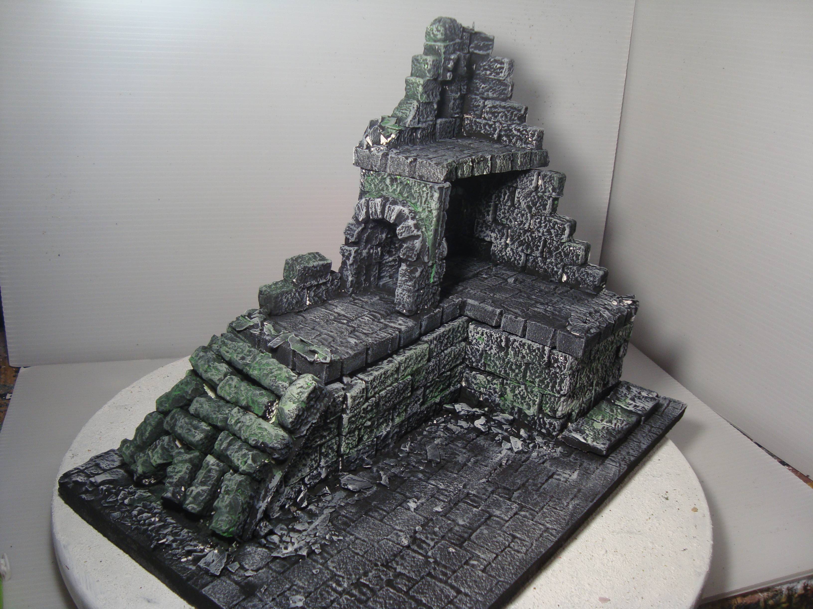 Lord of the Rings 28mm Ruins. For wargaming and model scenery