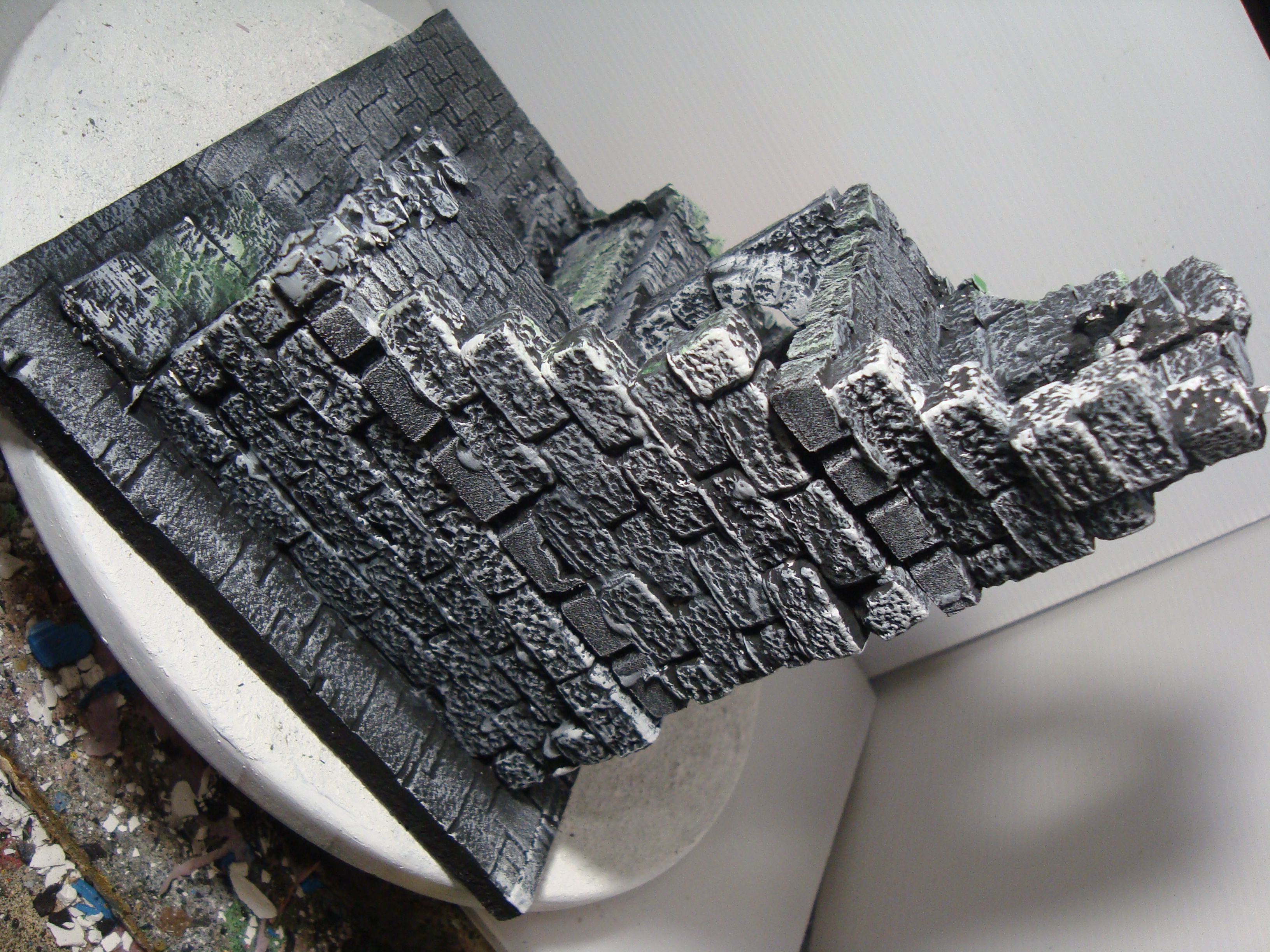 Lord of the Rings 28mm Ruins. For wargaming and model scenery