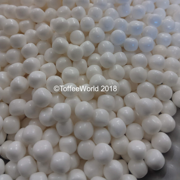 Menthol & Eucalyptus Mini Balls | Walkers Sweets