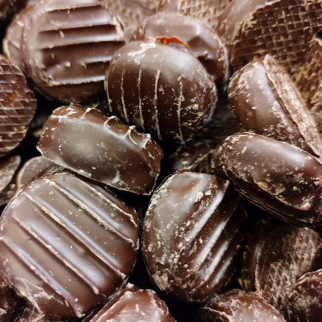 Beech's DARK Chocolate Violet Fondant Creams - Beechs Misshapes