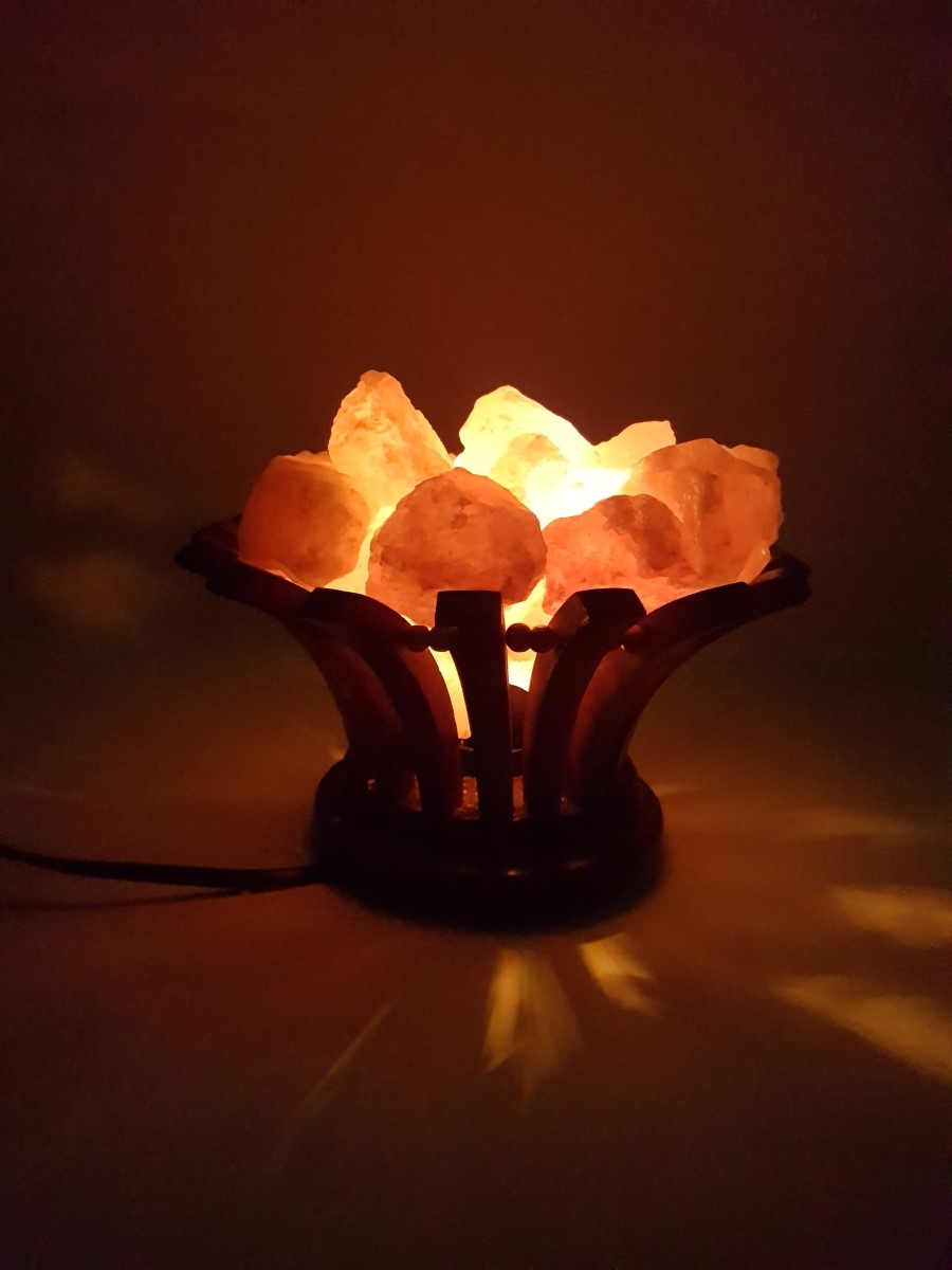 Wooden Basket Salt Lamp with Pure Himalayan Salt chunks
