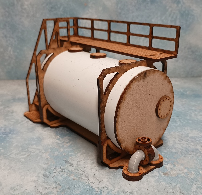 STORAGE TANK, HORIZIONTAL.