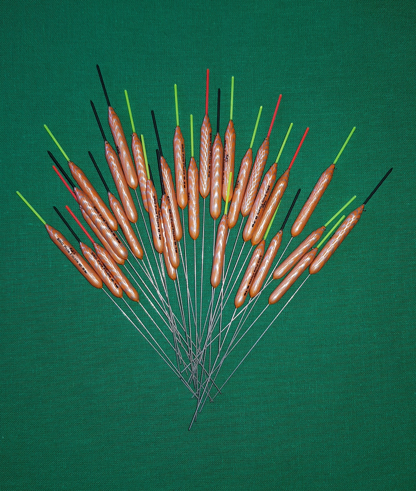 'MATCH RANGE' CLEARANCE x 30 Pole Floats (SRG008)