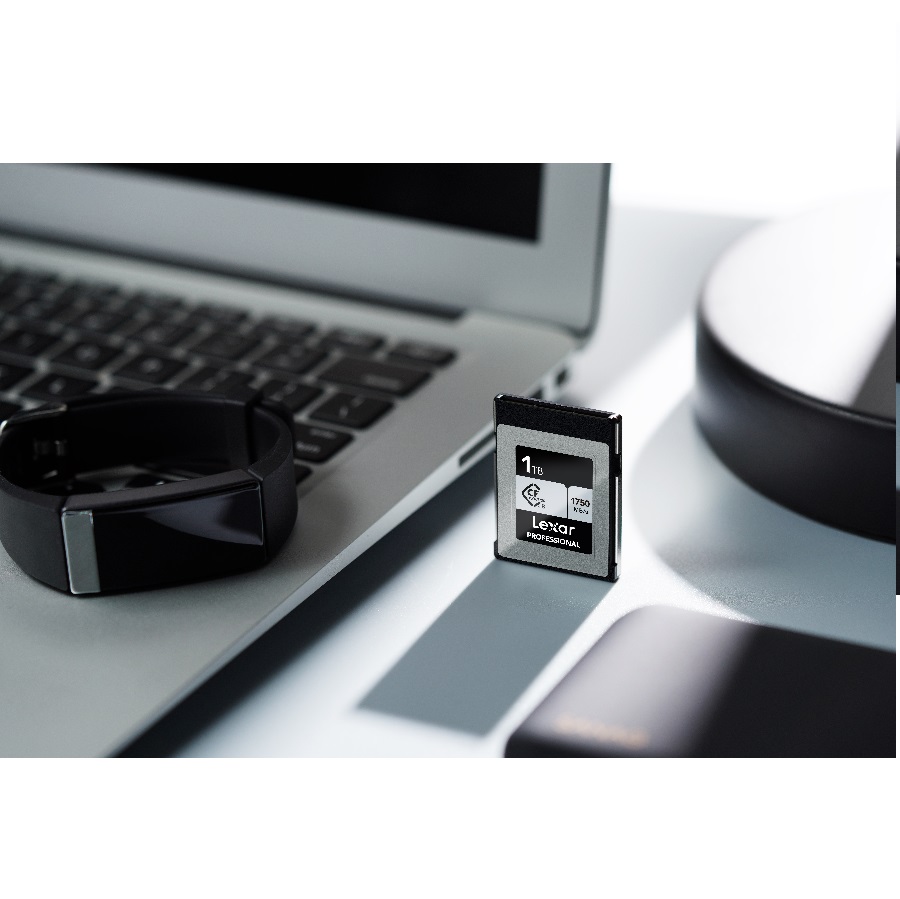 Lexar 512GB Professional CFexpress Type-B Silver