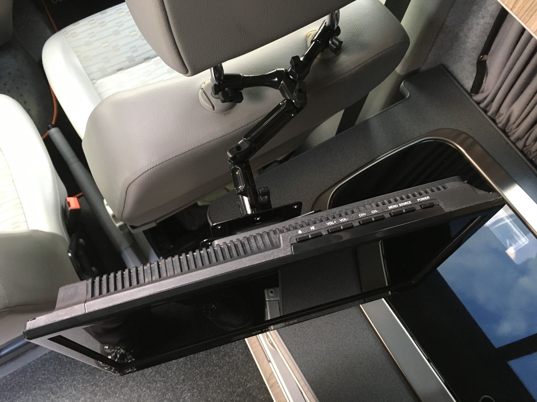 TV/Monitor Headrest Mounting Bracket