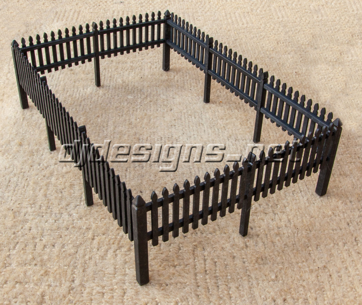 G scale fence corner post