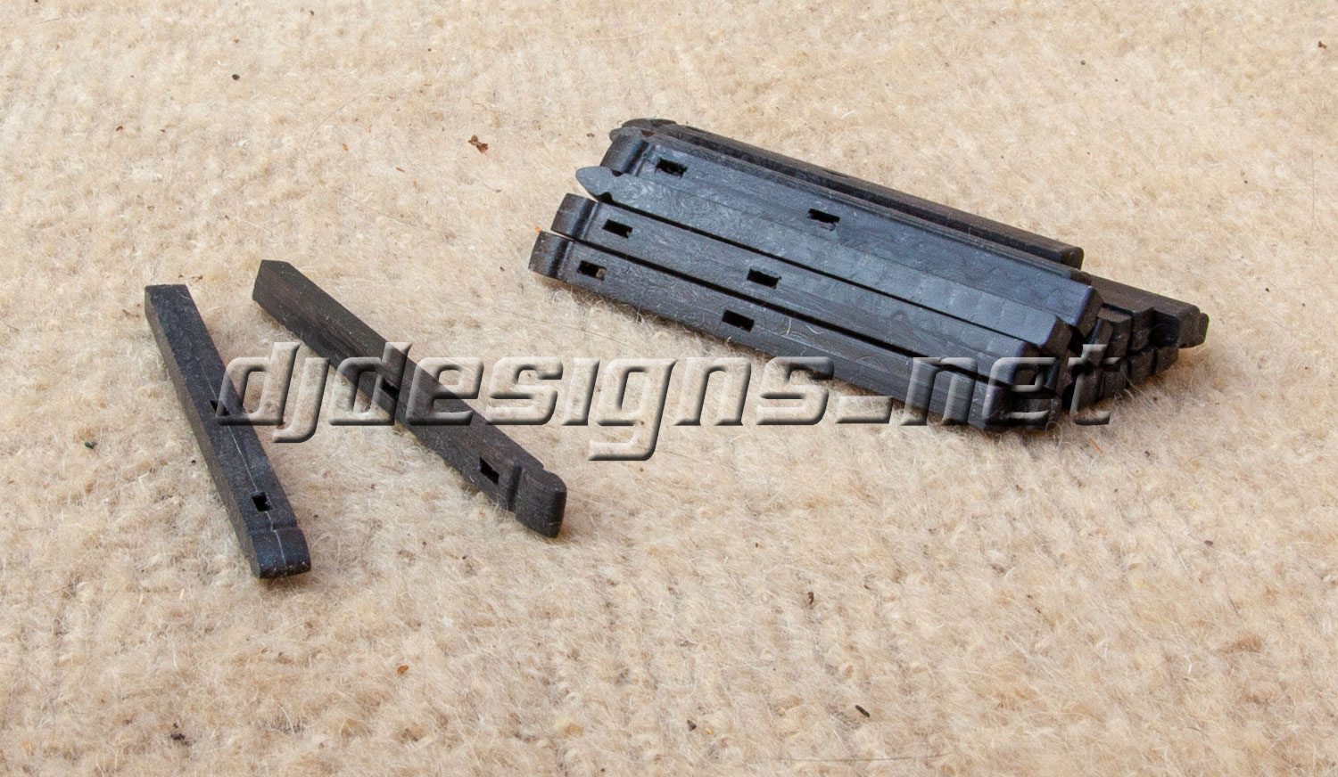 G Scale straight fence post