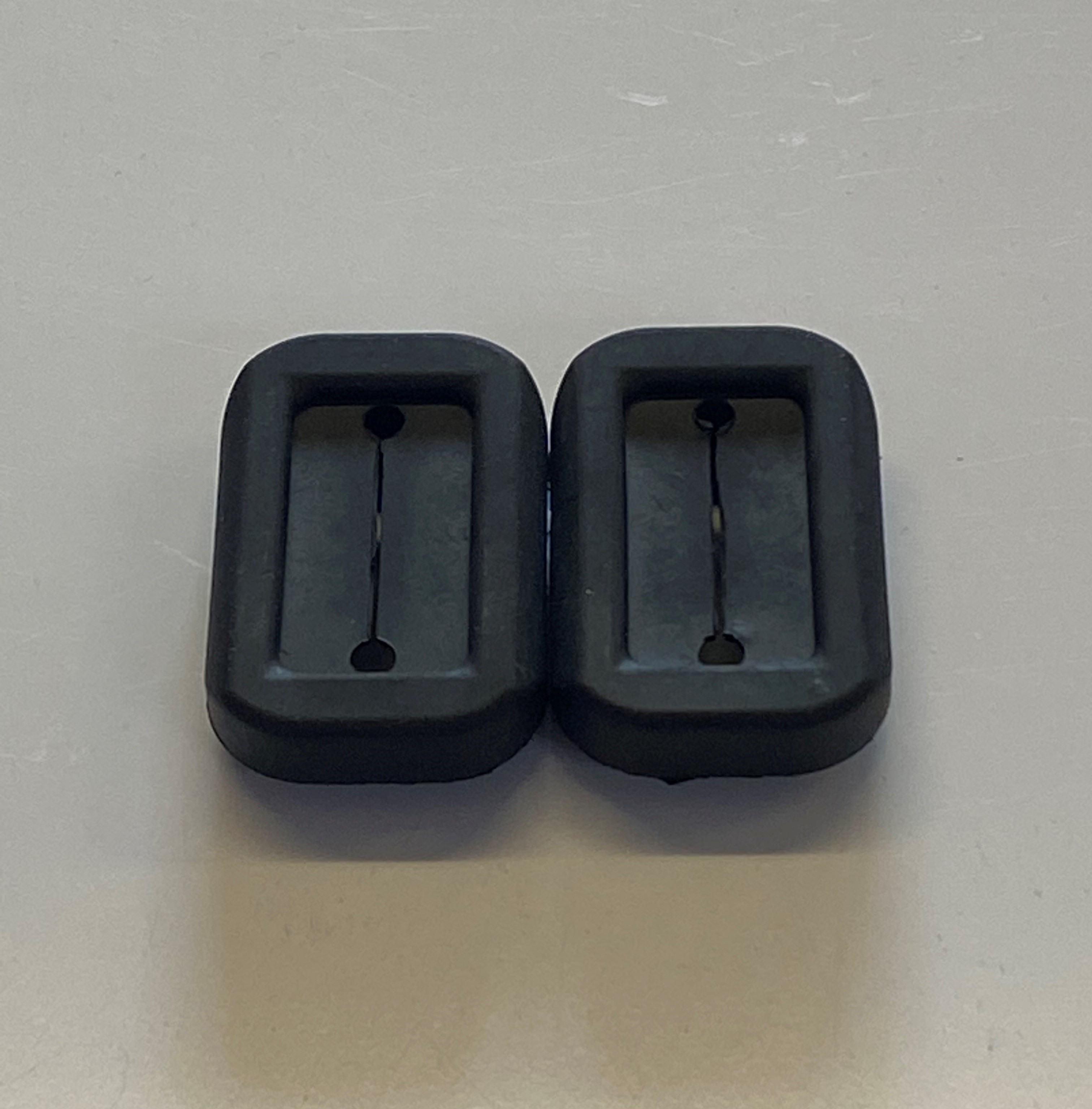 Slotted Rubber Cap for Lid Lock (Set of 2) on Eppendorf 5810 & 5810R ...