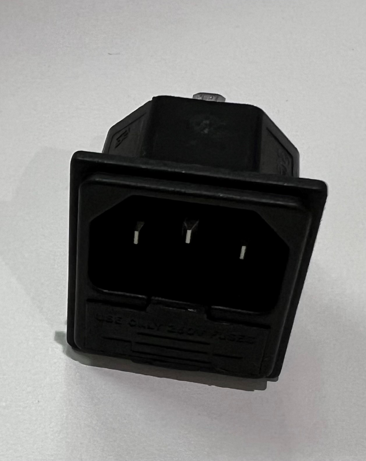 Mains Input Socket for Labnet Prism