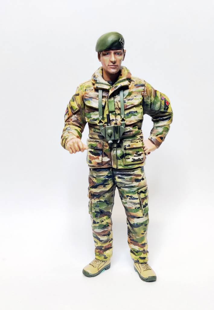 1-16-modern-british-tank-commander