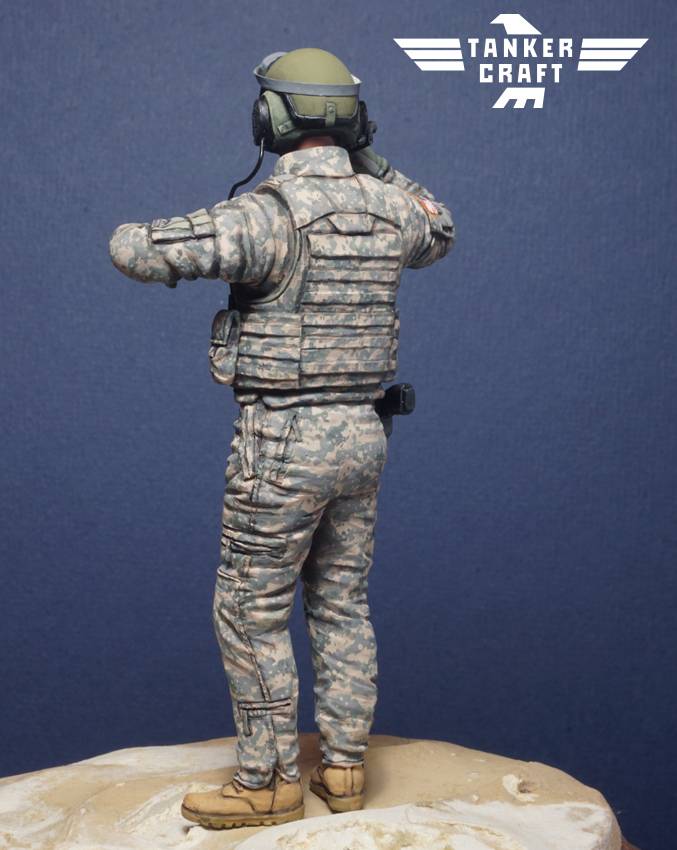 1-16-modern-u-s--tank-commander