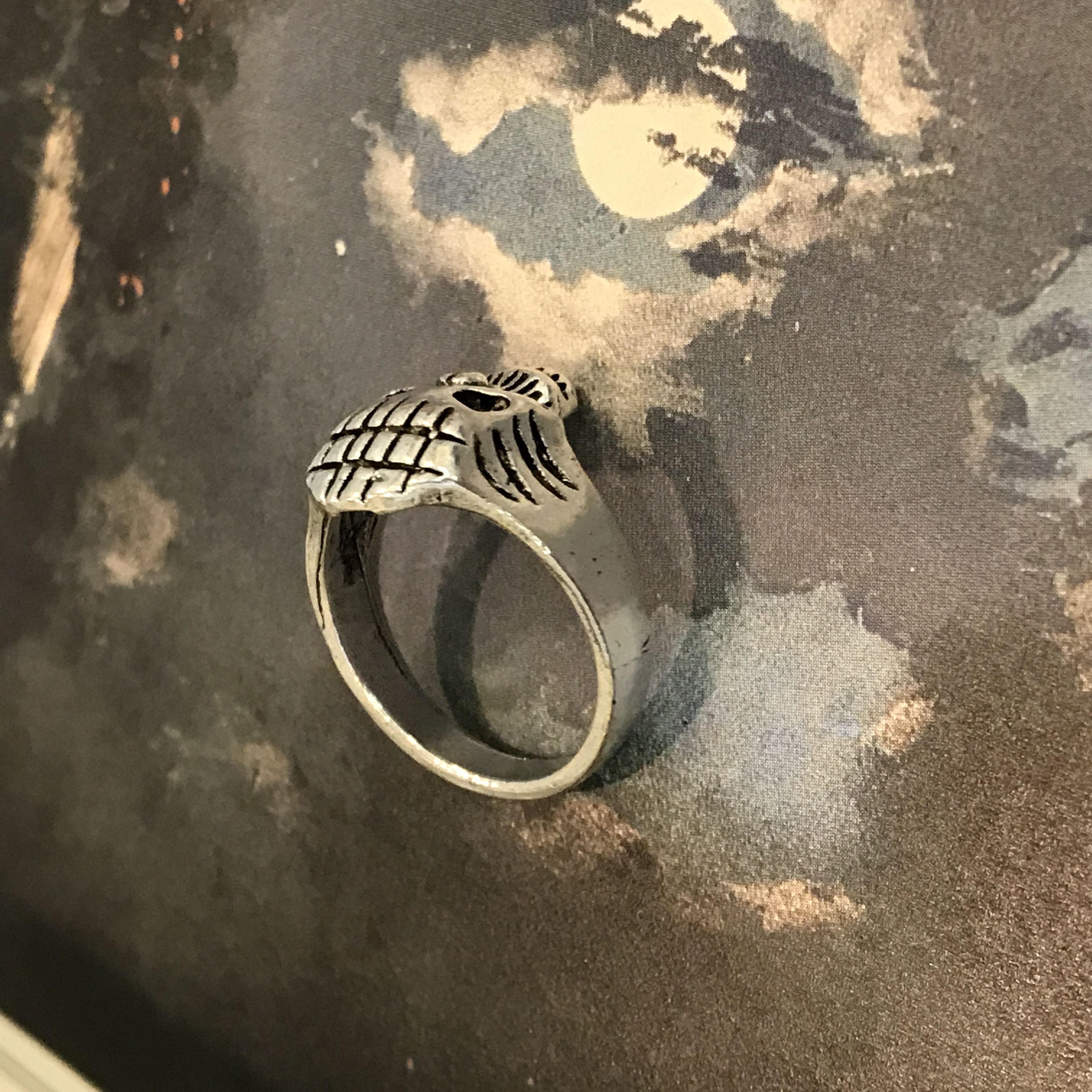 Size 9 1/4 Biker Ring 80s Biker Rings Eddie Munson Skull Ring Stranger ...