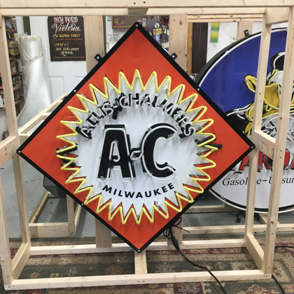 Animated Allis Champers Equipment Neon Sign / AC / Equipment / Tractor