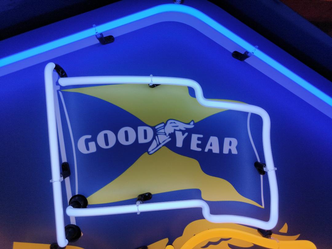 Goodyear Tires Neon Sign / Tire Dealership Advertising Signs