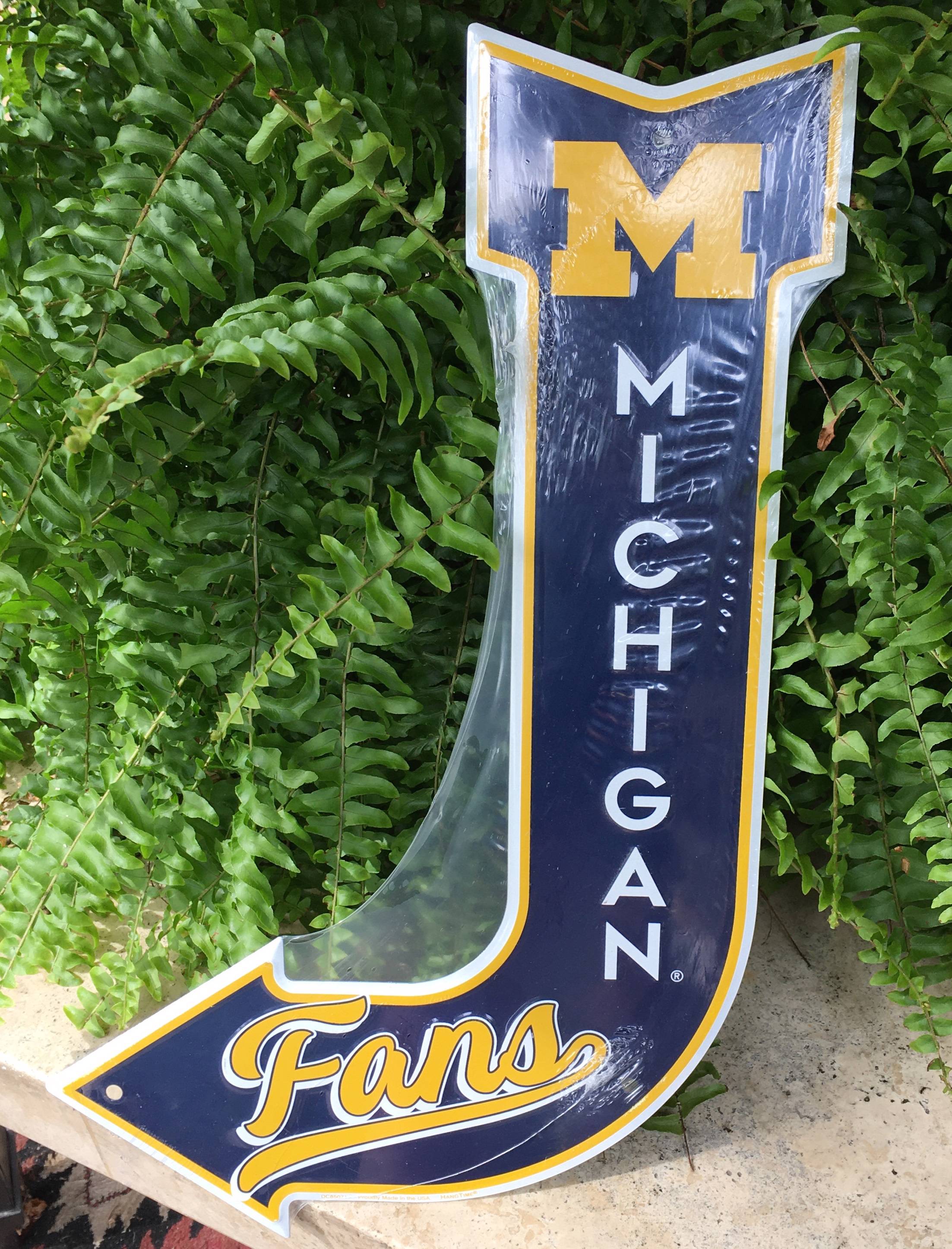 Michigan Fans Sign / Arrow Signs / University Of Michigan Signs