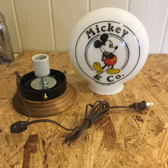 Vintage 1988 Walt Disney Mickey Mouse Light Up Globe / Mickey Mouse ...