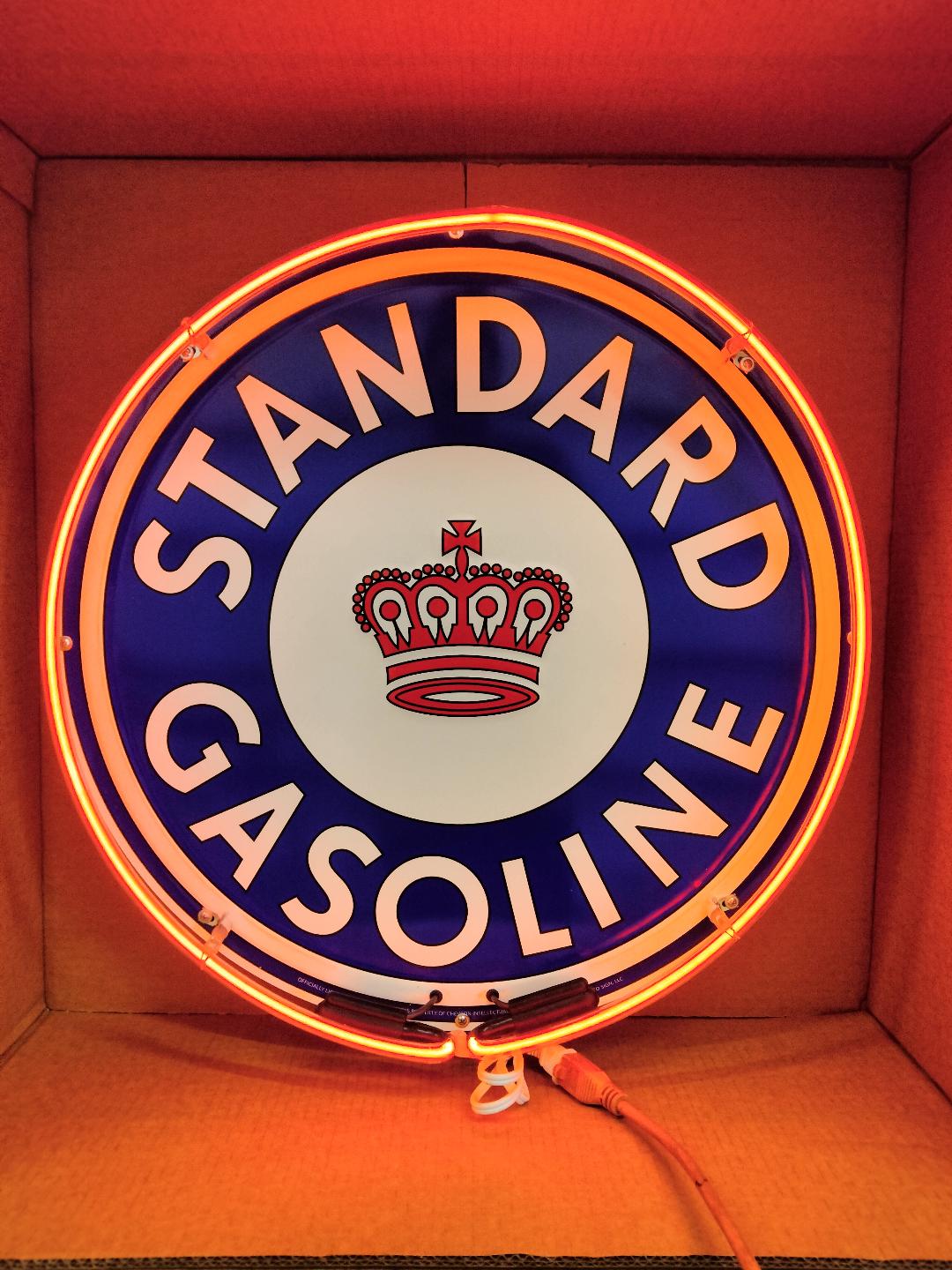 Standard Gasoline Neon Sign / Red Crown Signs