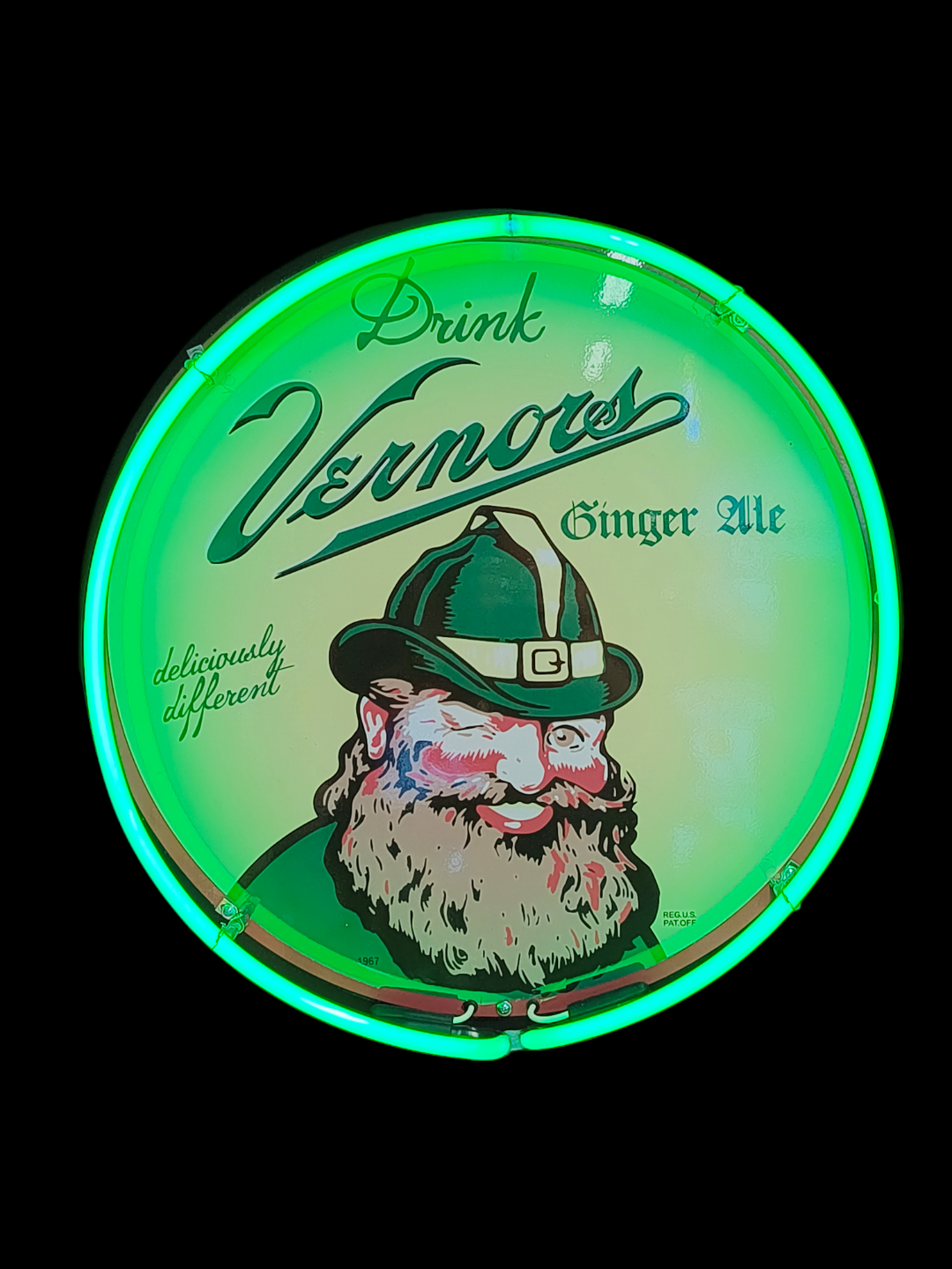 Vernors Neon Sign * Vernor's Soda Pop Signs / Michigan Ginger Ale Drink ...