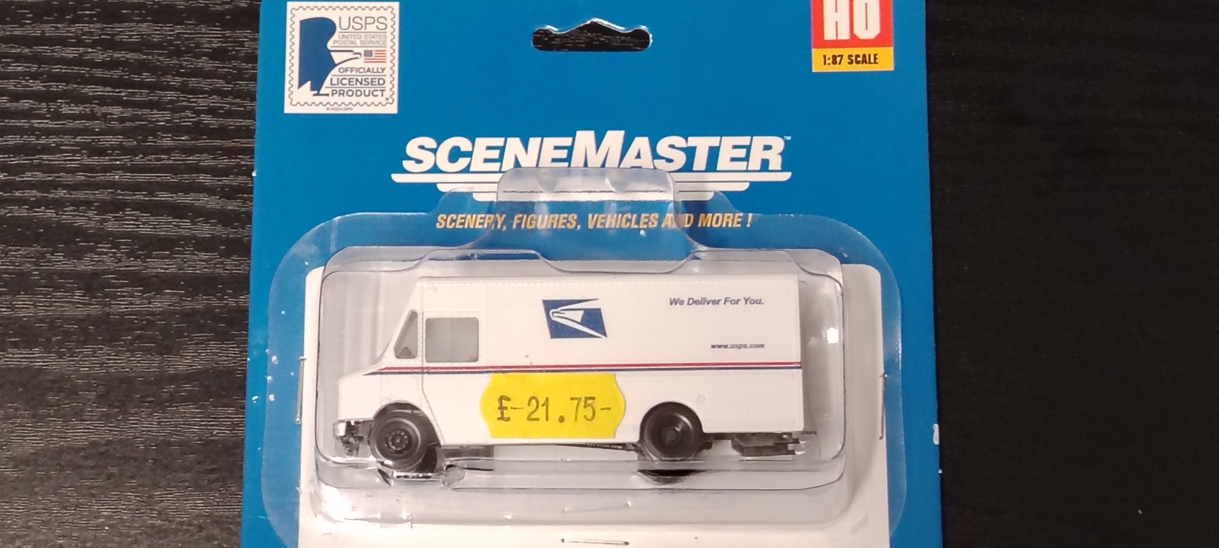 Walters Scene master HO. 949-12102 Morgan Olson route star van USPS