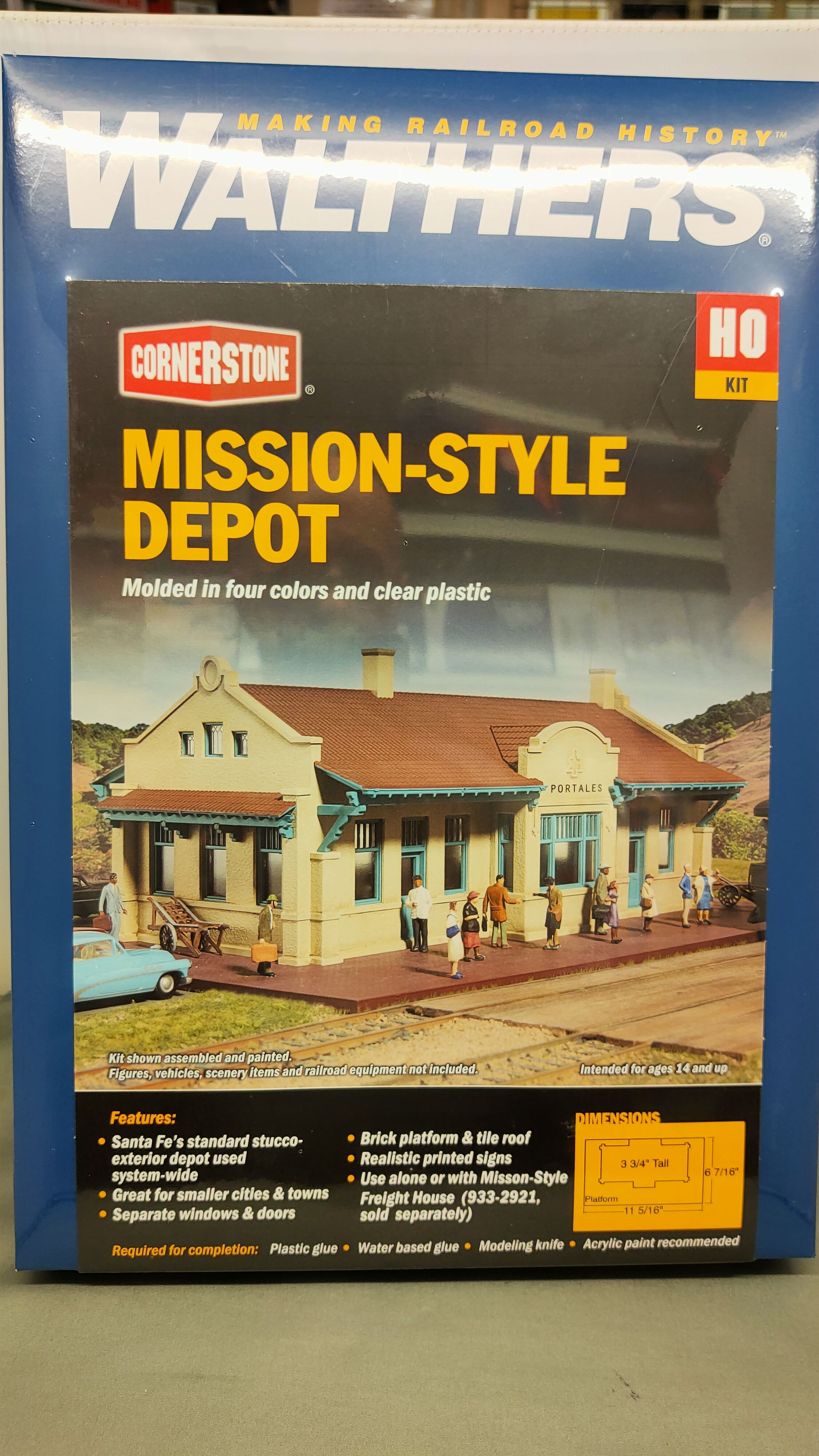 Walthers Cornerstone HO. Mission style depot kit.
