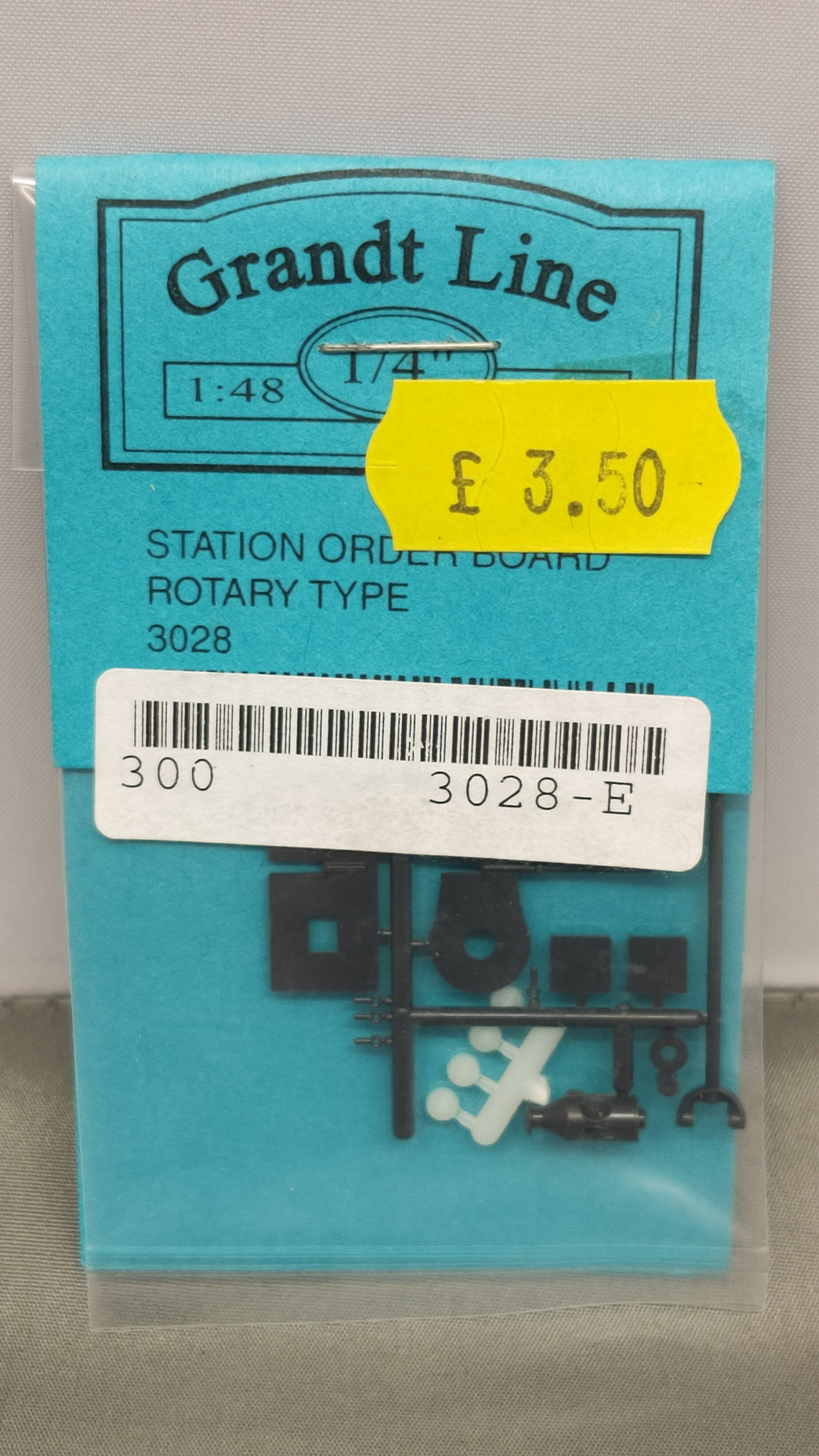 Grandt Line O Scale. Station order board rotary type