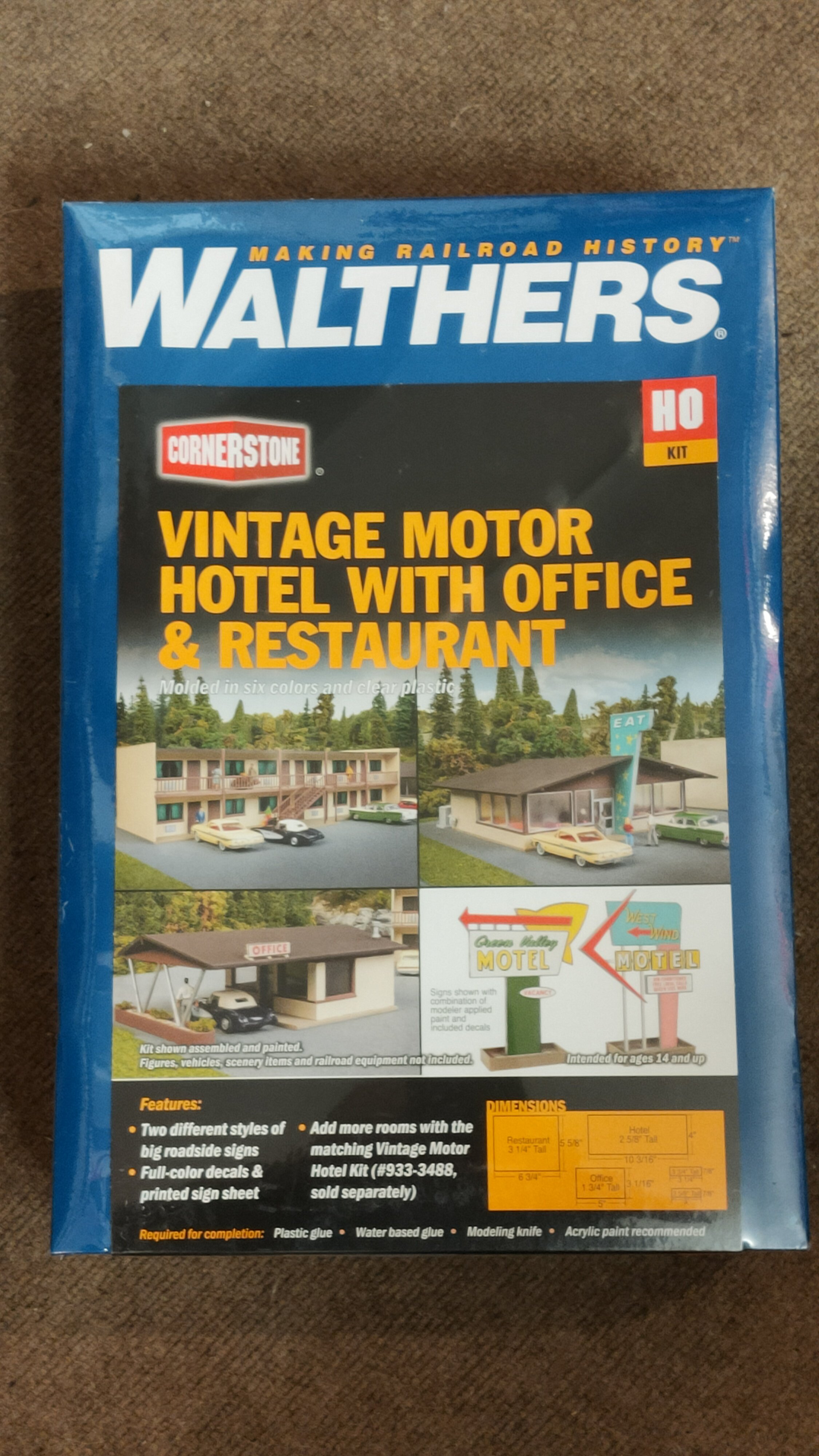Walthers Cornerstone HO. Vintage Motor Hotel with a Office and ...