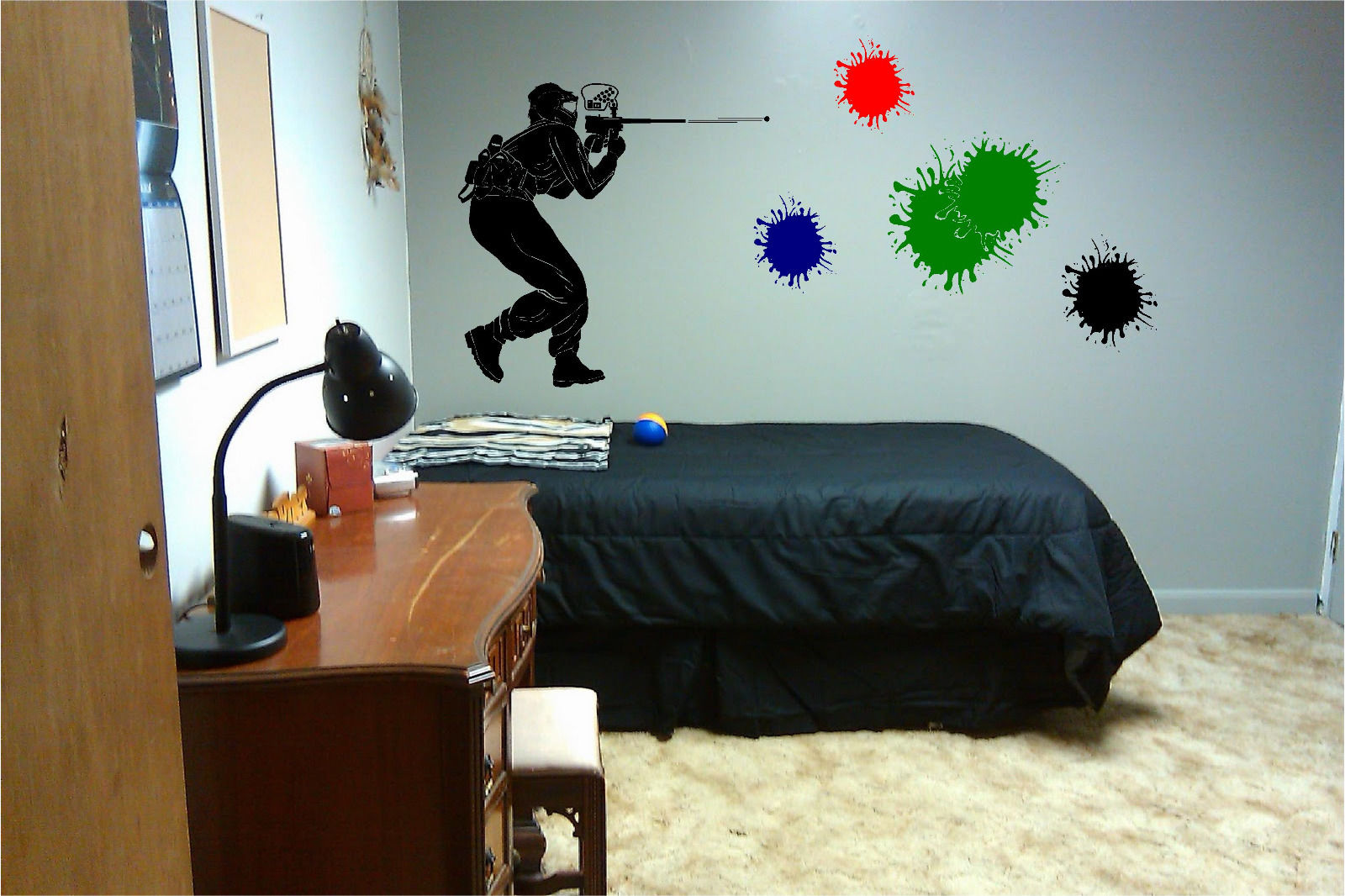Paintball Shooter and Paint Splatters Wall Sticker Wall Art Decor Vinyl ...
