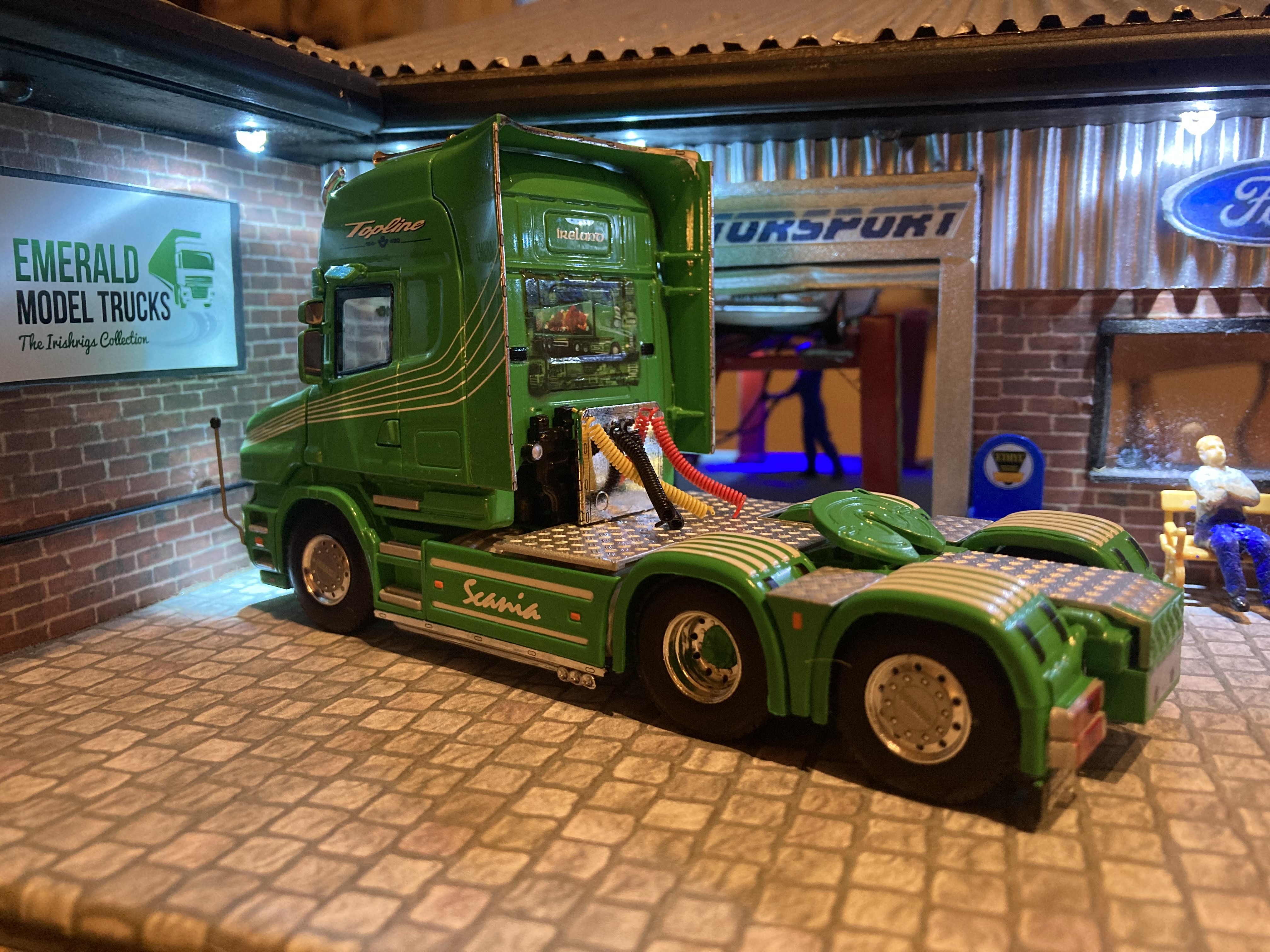 emerald-model-trucks