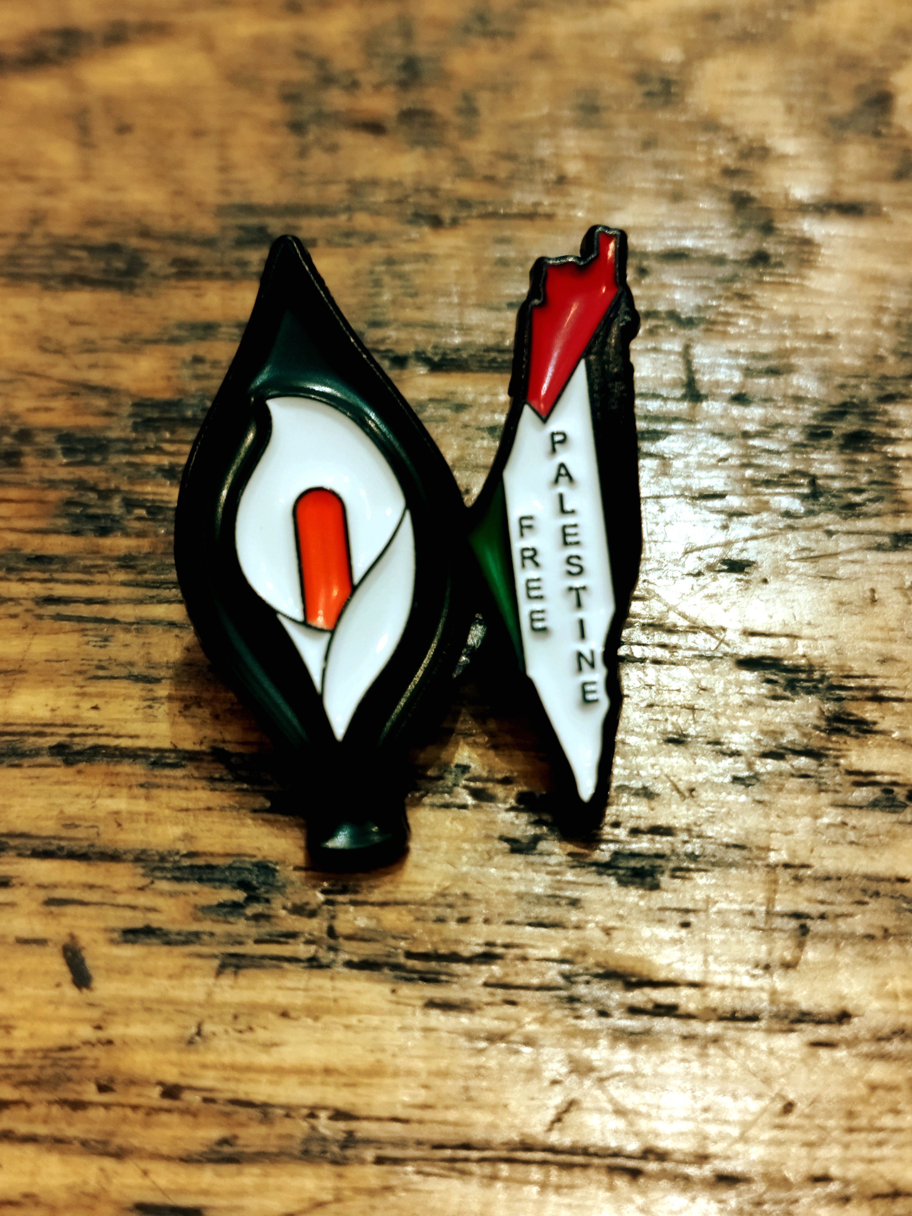 Palestine Easter Lily Pin