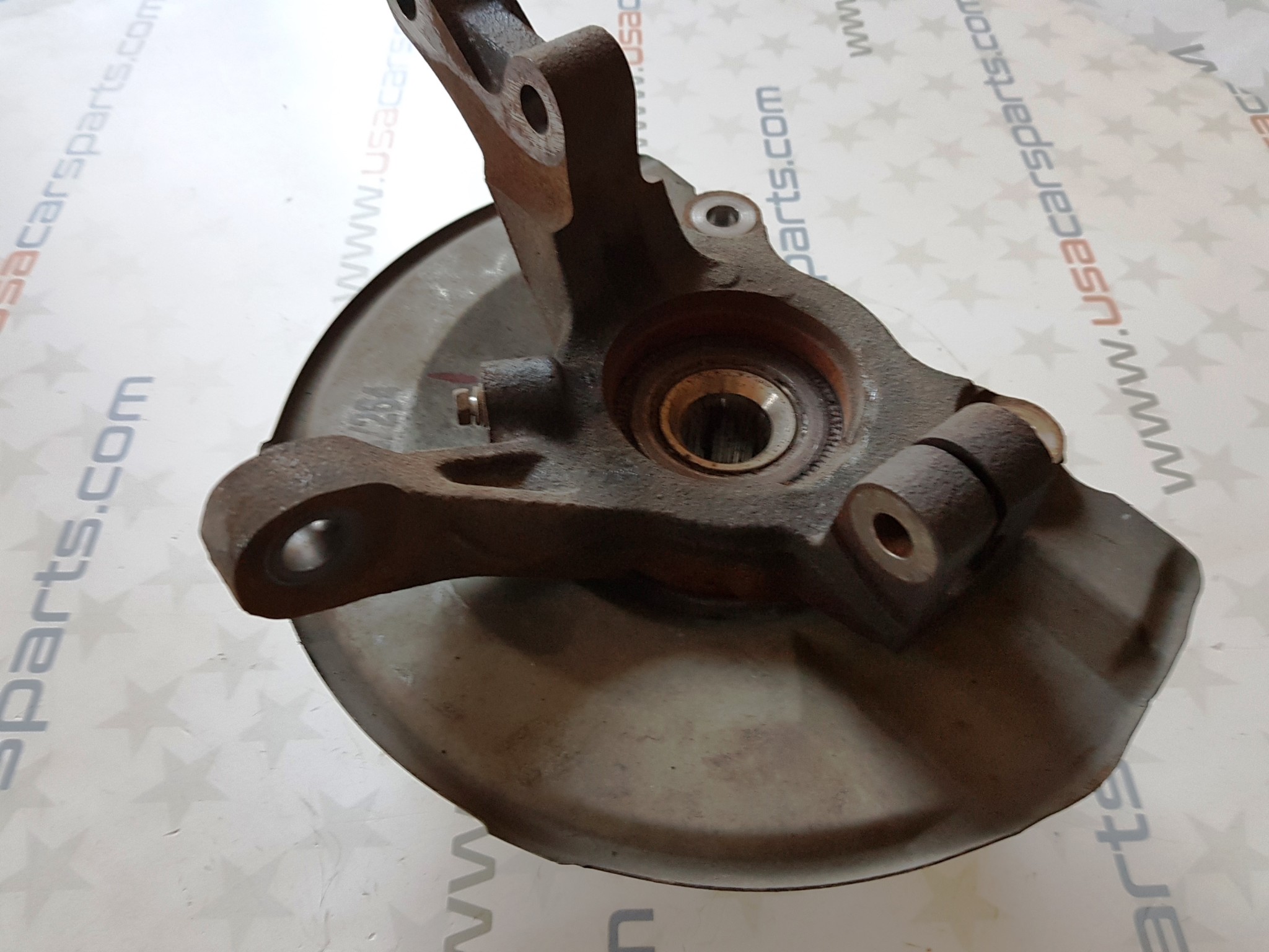 Priekinės pakabos stebulė su laikikliu, " stupica ", " ragas ...