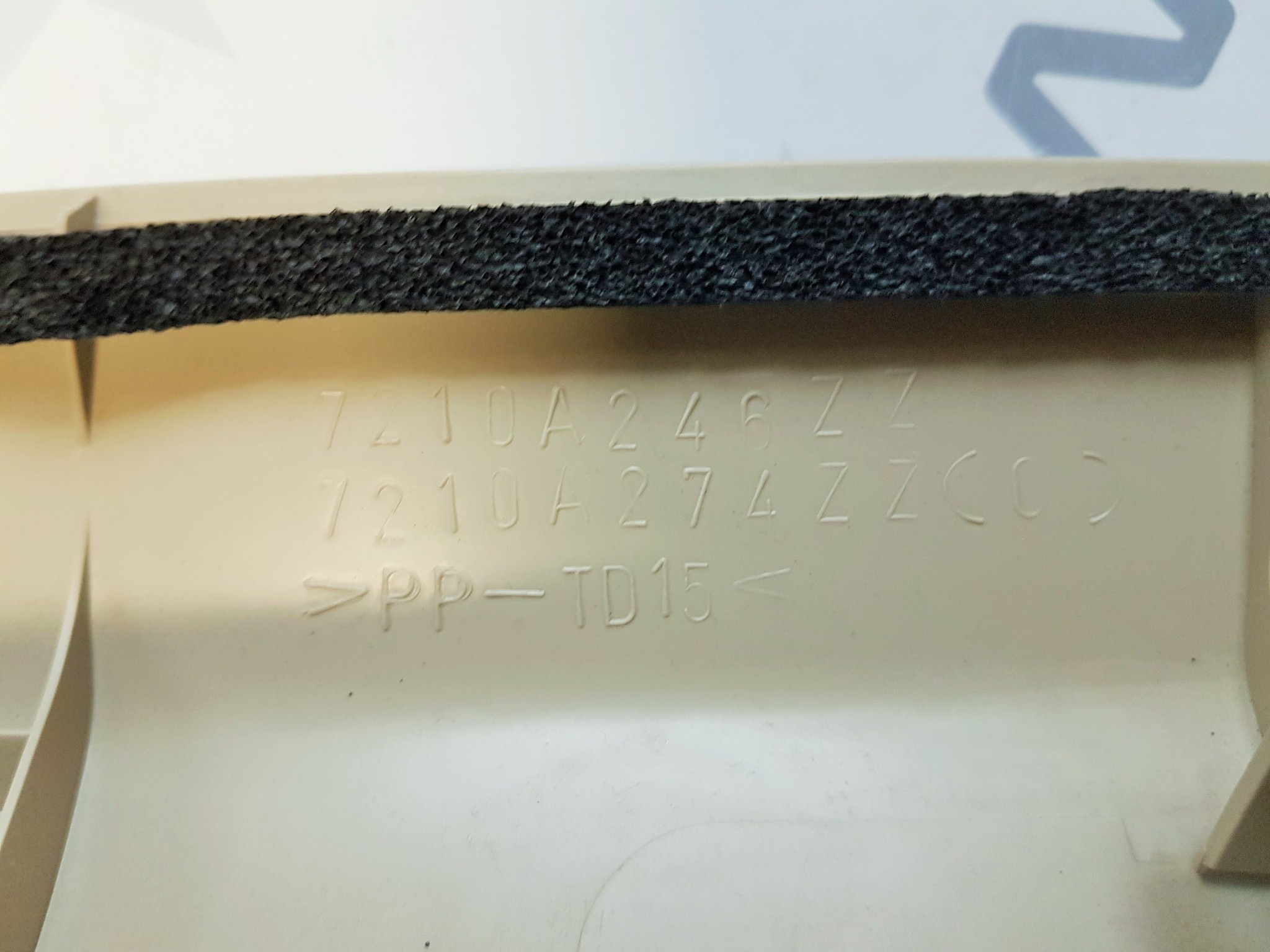 Priekinio statramsčio apdaila, statramstis, DEŠINĖ, Windshield Pillar ...