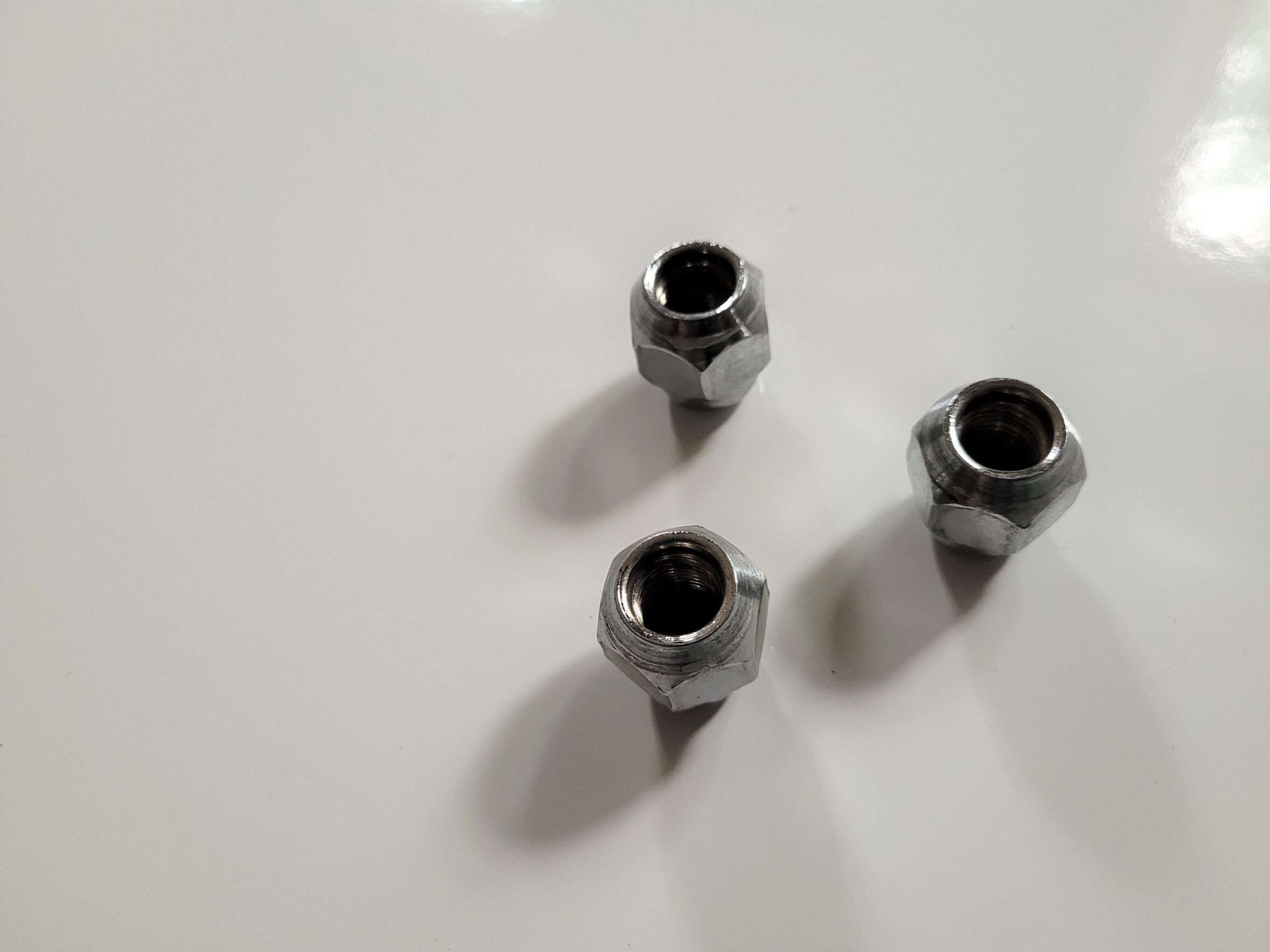 Rato, ratlankio varžtas, veržlė, 3 vnt. Wheel Nut Set Of 3, NISSAN LEAF ...