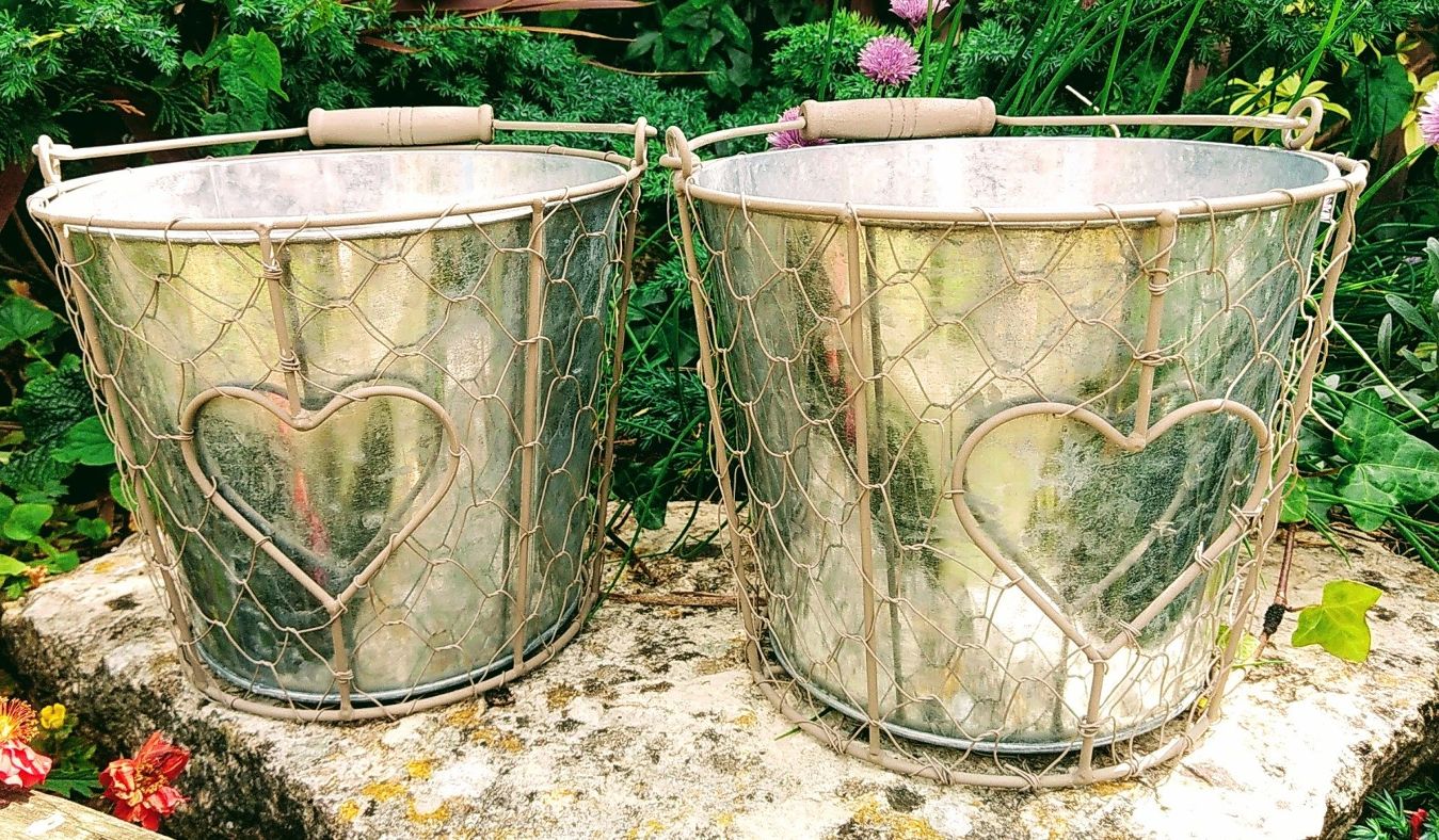 Pair of Metal Pail Planters Only £16 With FREE UK Delivery