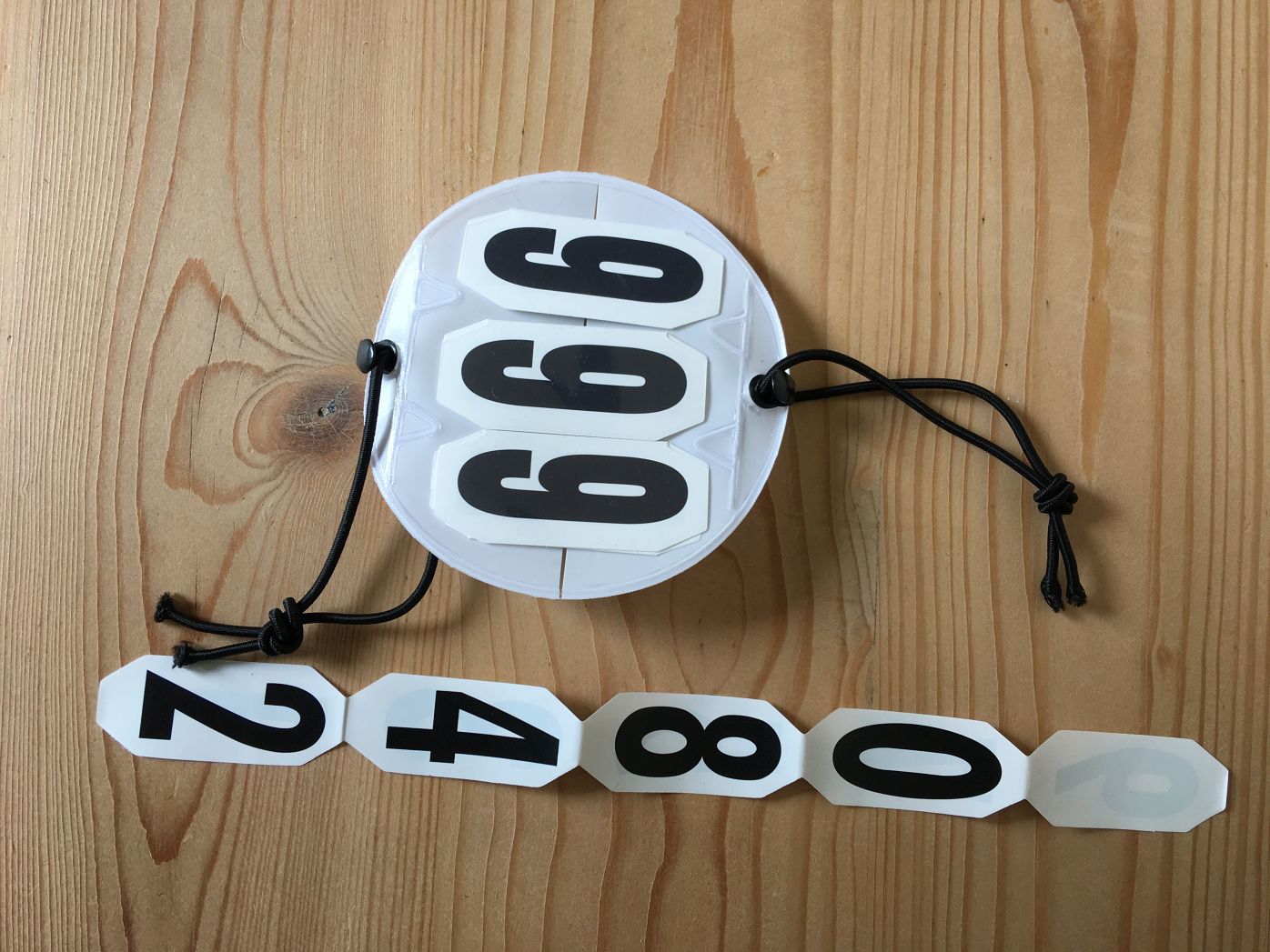 Bridle Competition Number Holder