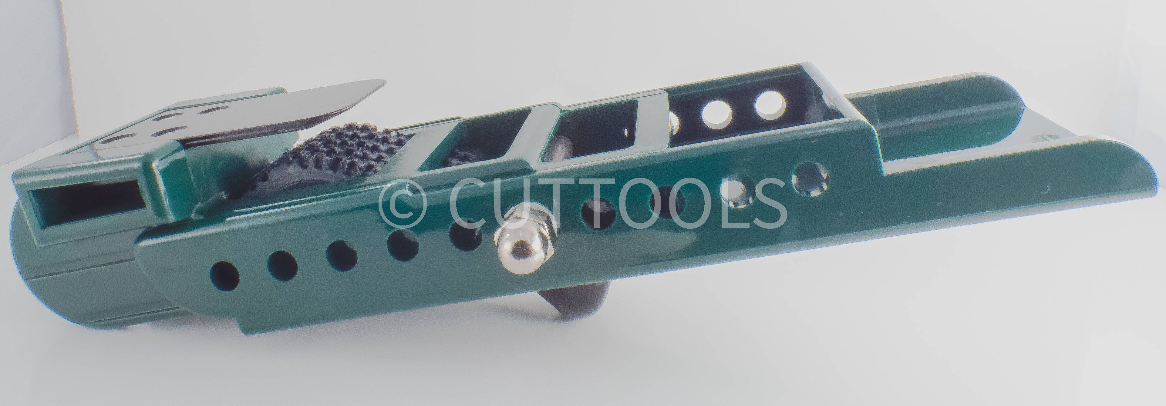 gecko-gauge-cladding-installation-clamps