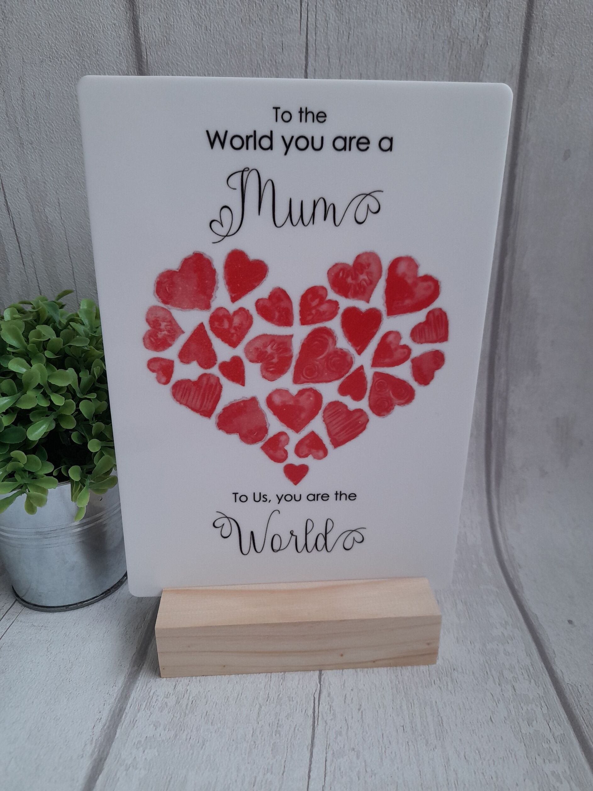Mum Heart Stand