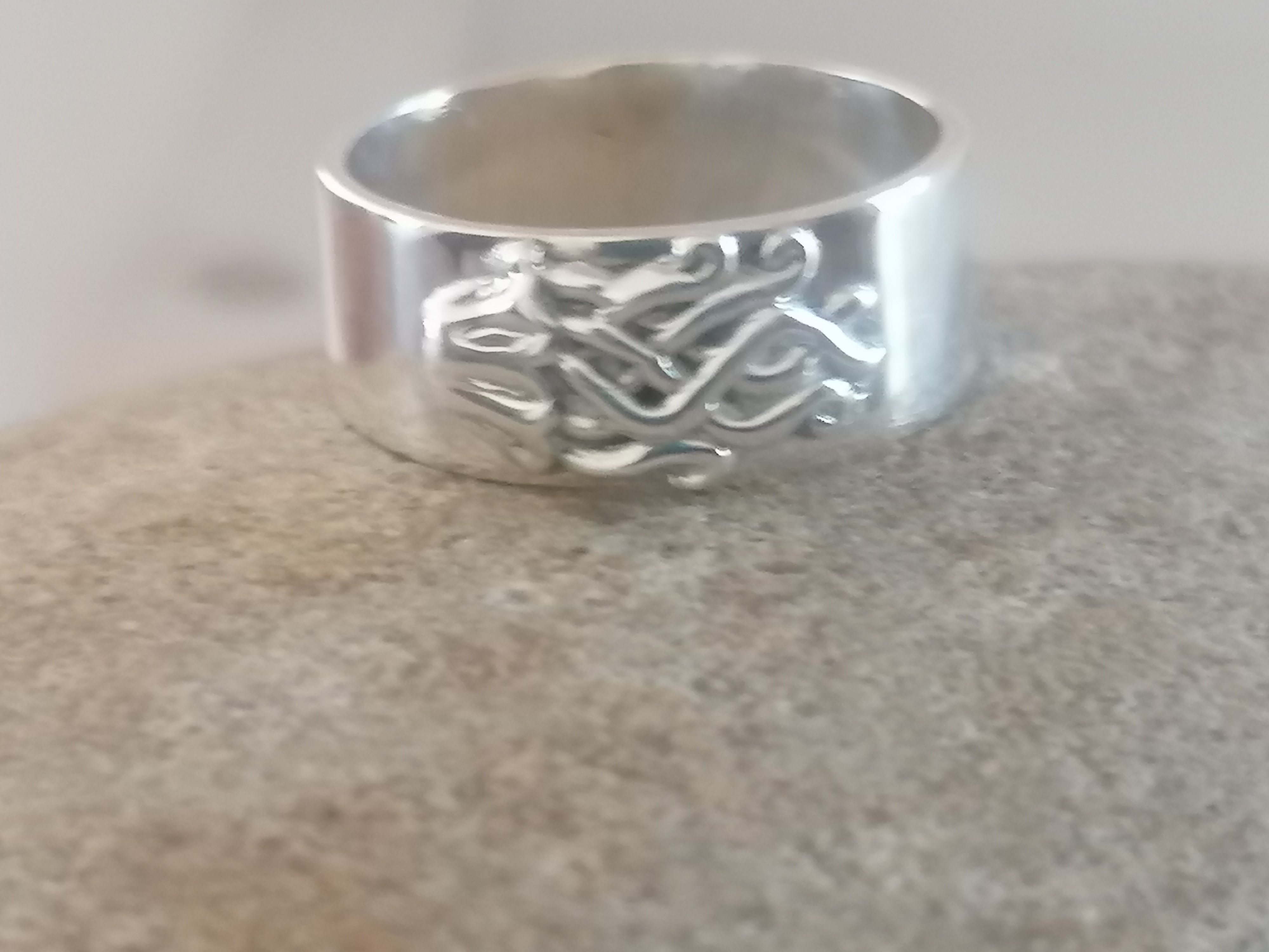 Jellyfish Band ring