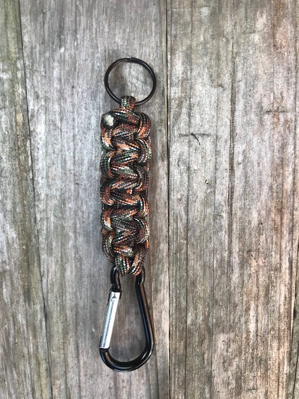 hidden-camo-paracord-cobra-weave-keychain-keyring-carabiner-