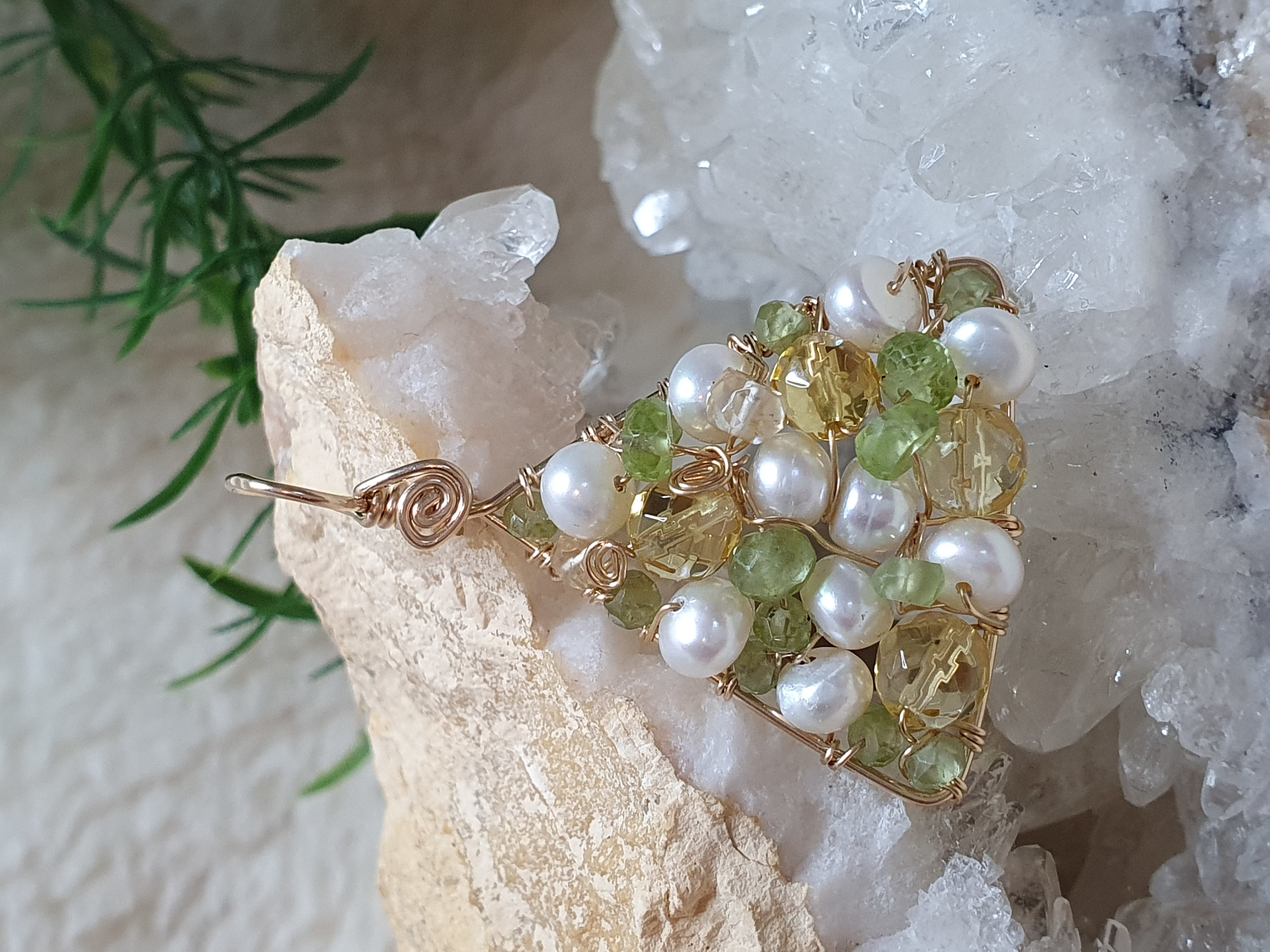 peridot-citrine-pearl-14kt-yellow-gold-filled-wire-wrapped-triangle ...