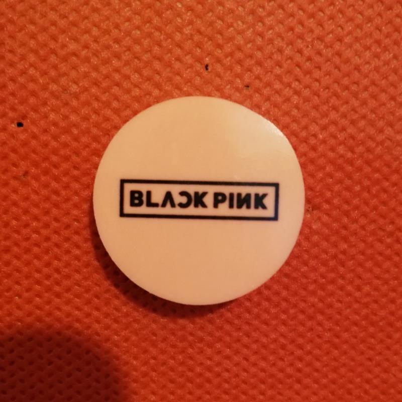 Blackpink pin badge - Pink Version